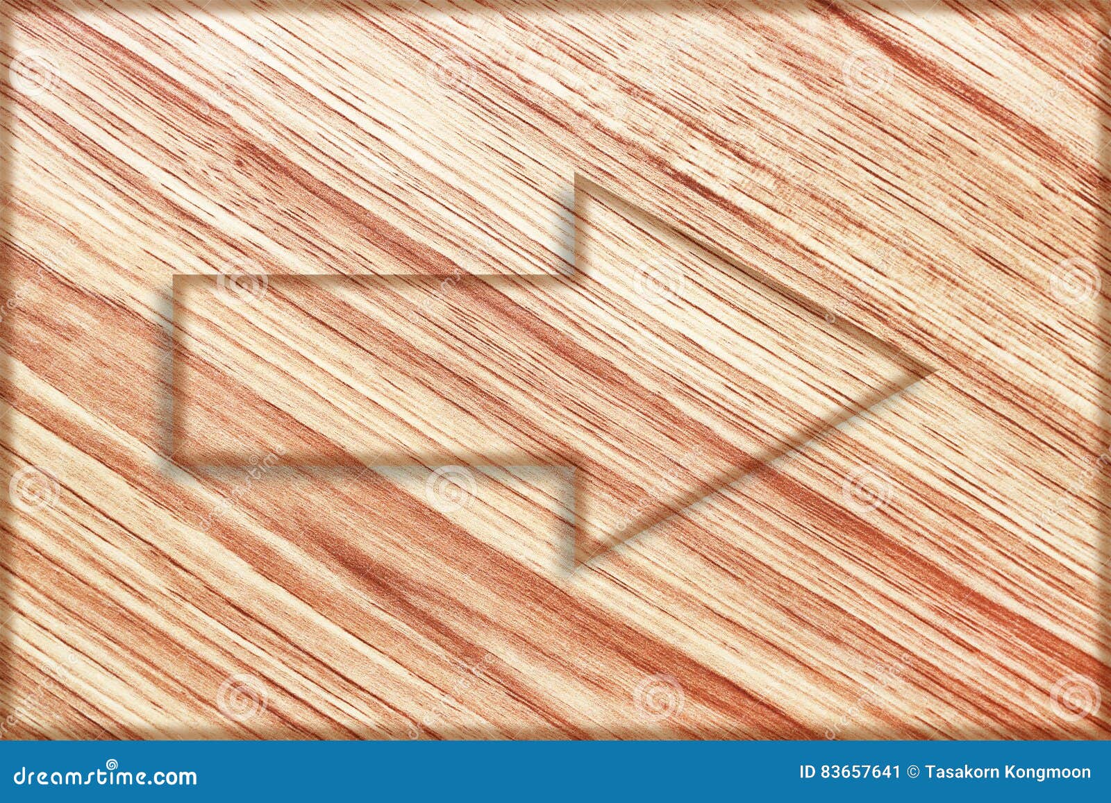 Turn Right Sign on Wooden Board Stock Illustration - Illustration of ...