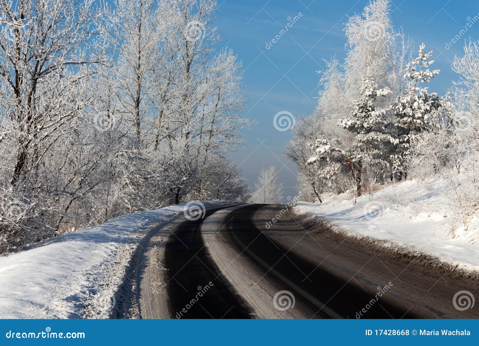 Turn of a winter road stock photo. Image of transportation - 17428668
