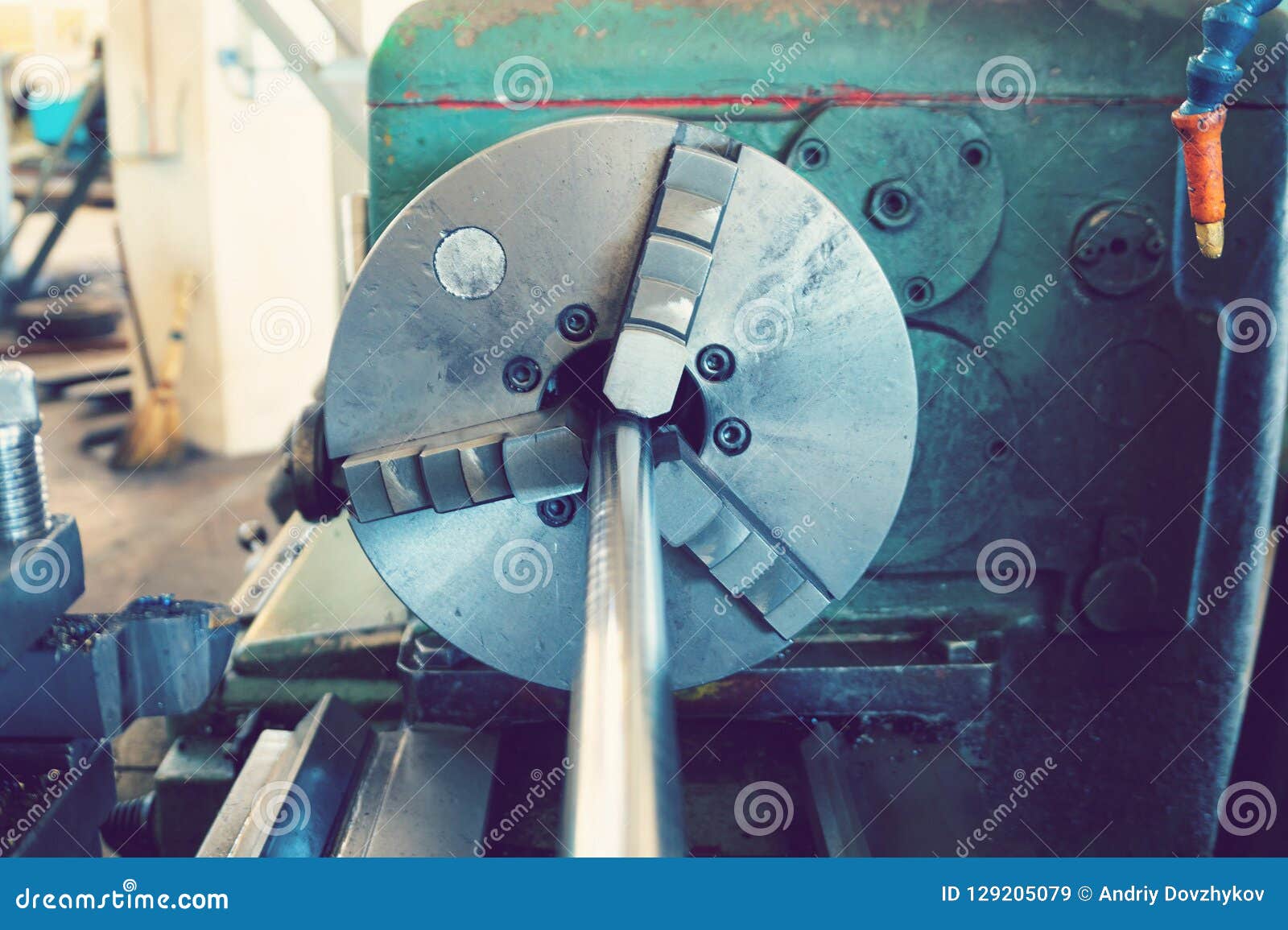 Turning Threaded Parts on the Machine for Use in Mechanical Engineering ...