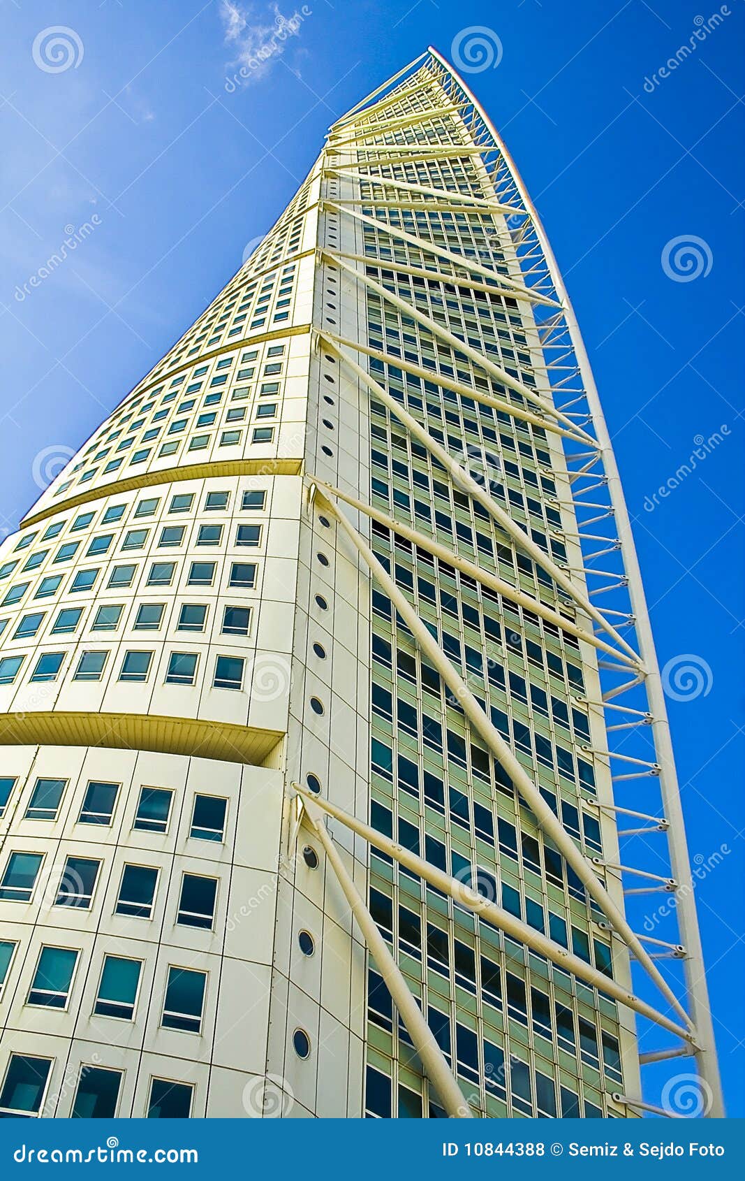 Turning torso editorial stock photo. Image of building - 10844388