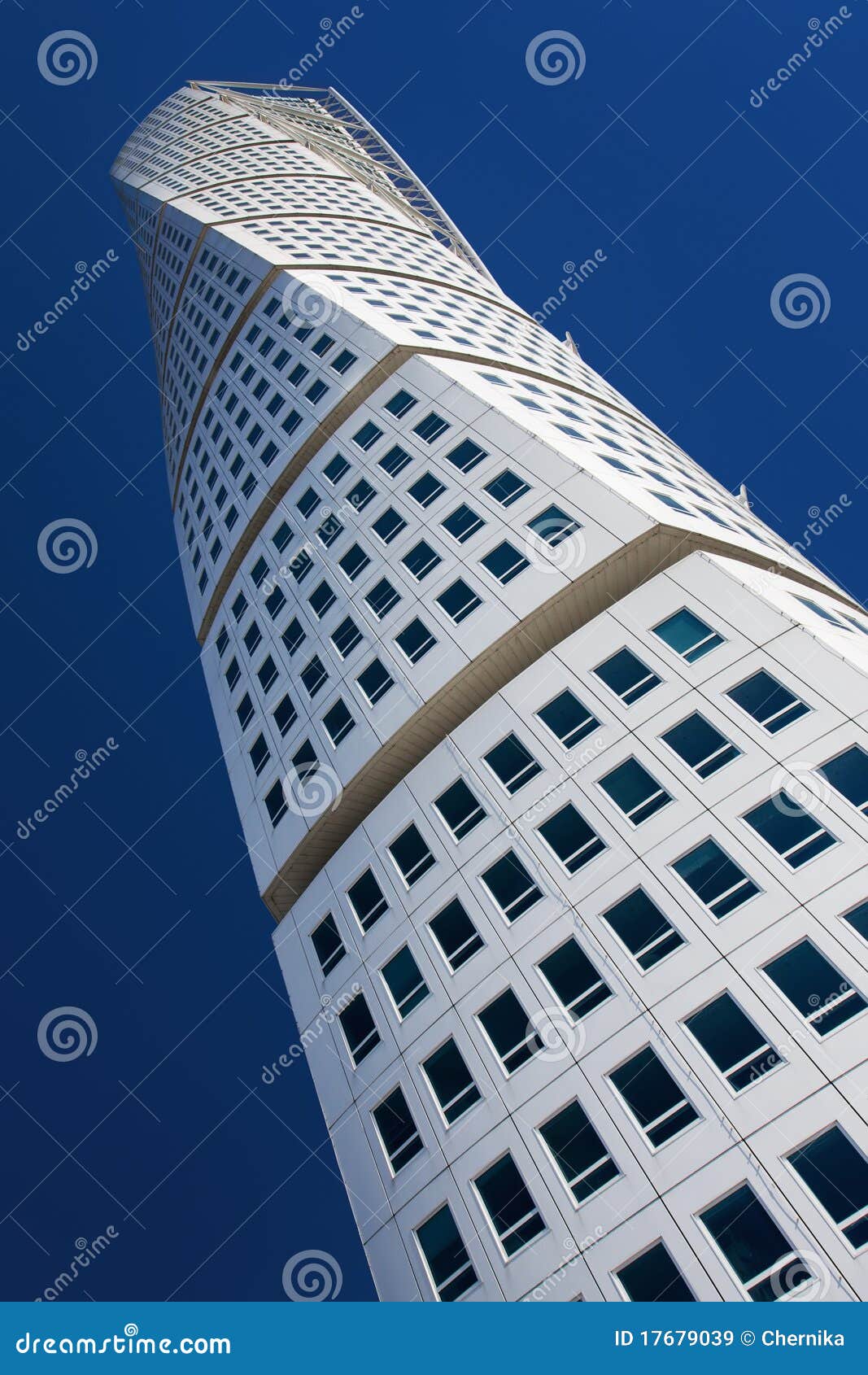Turning Torso editorial stock image. Image of apartment - 17679039