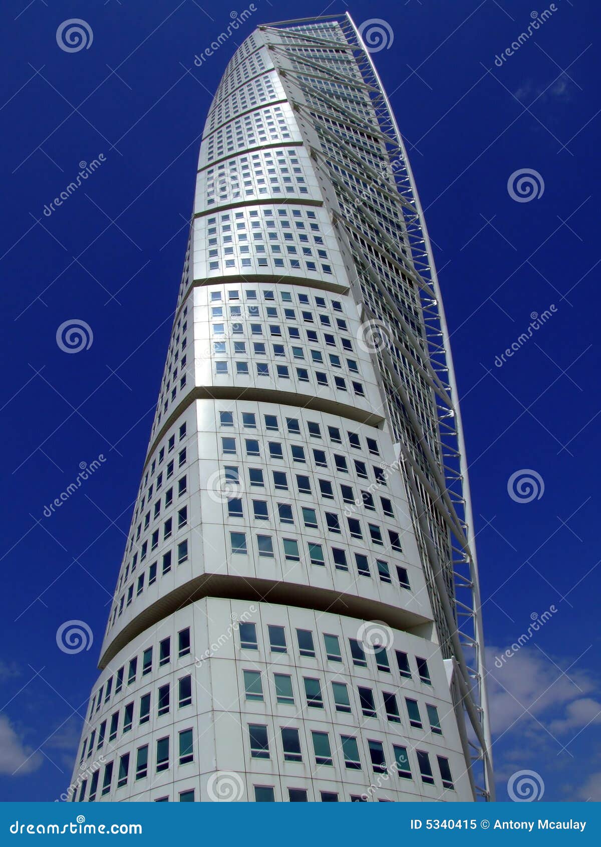 Turning Torso editorial image. Image of scraper, torso - 5340415