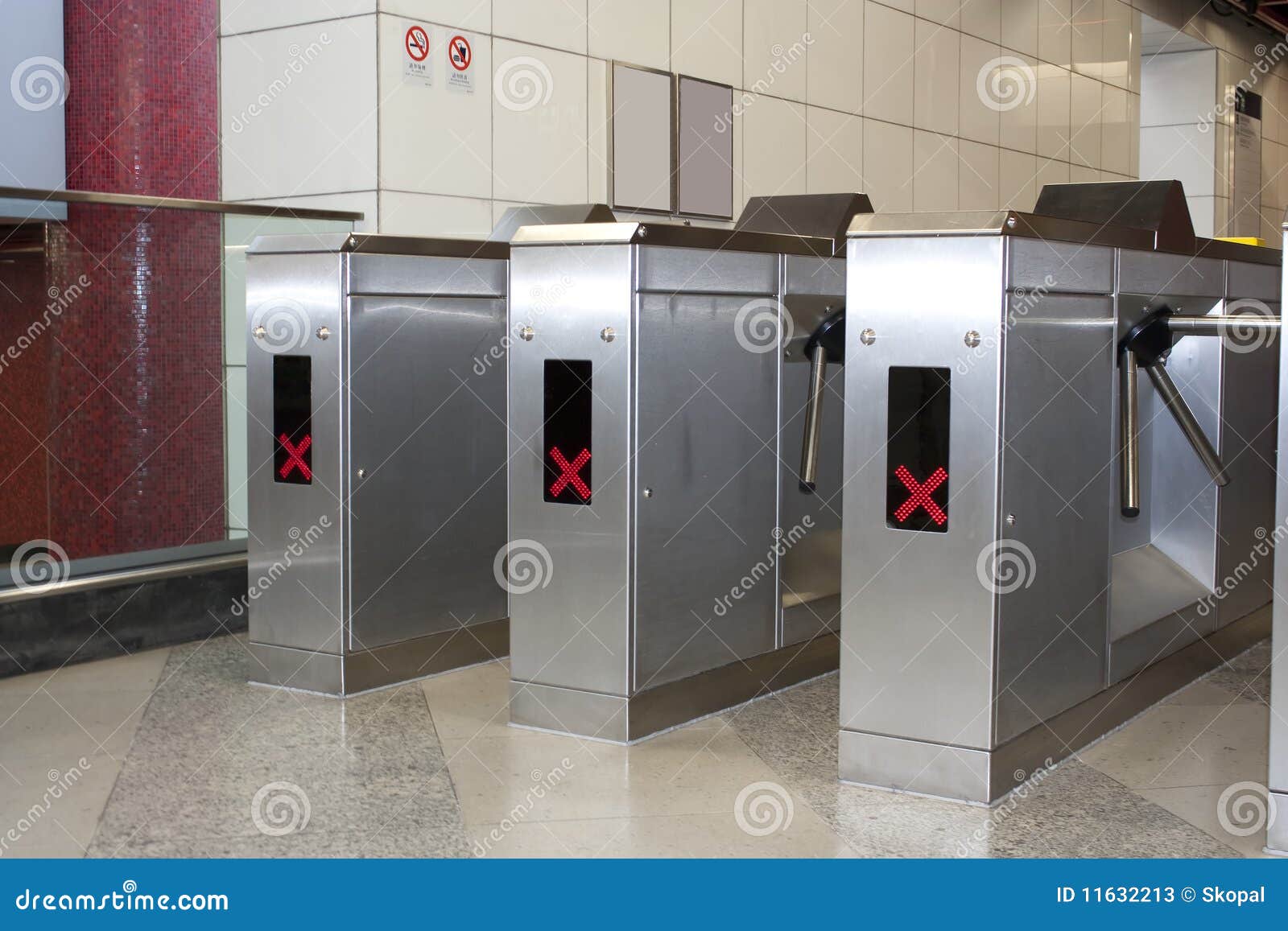 Turnstile at Subway Station Stock Image - Image of entrance, mass: 11632213