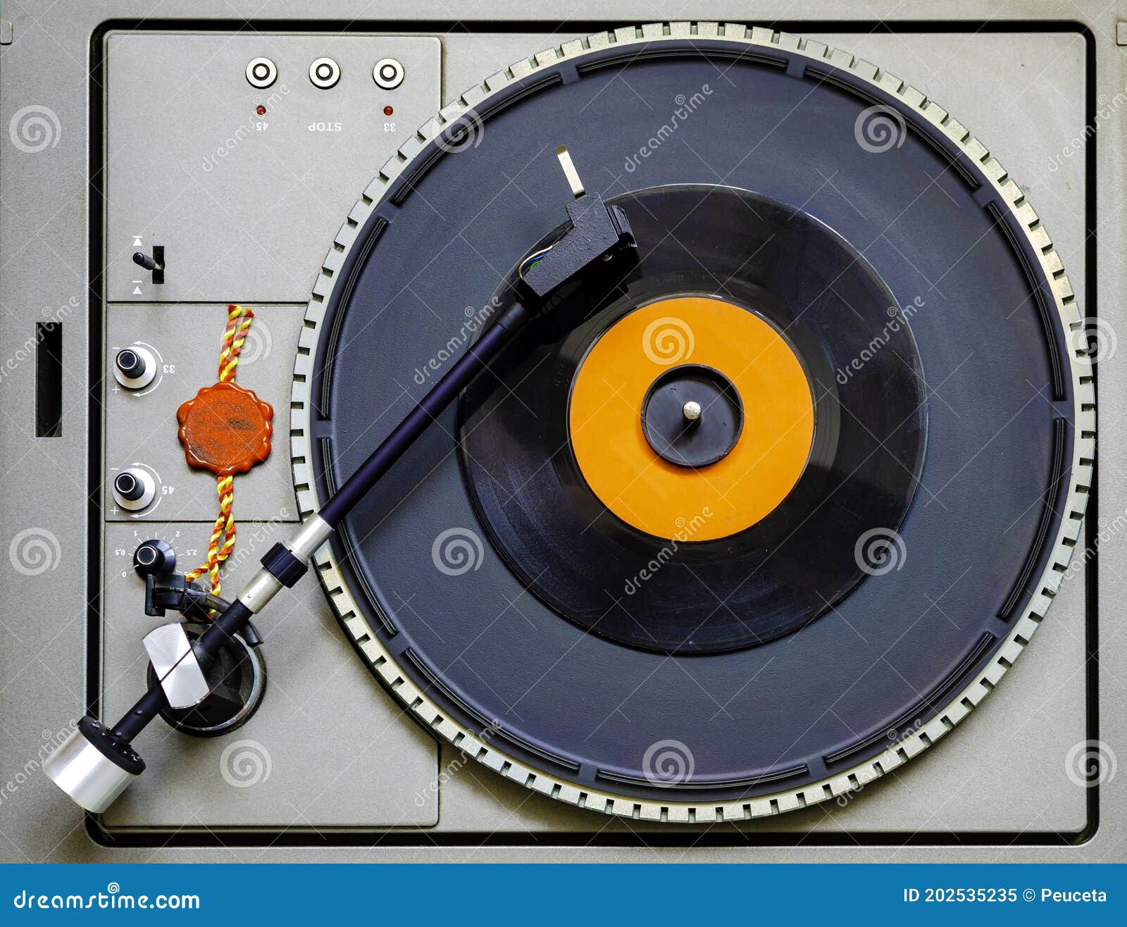 Turntable with the Arm with the Headshell Stock Image - Image of ...