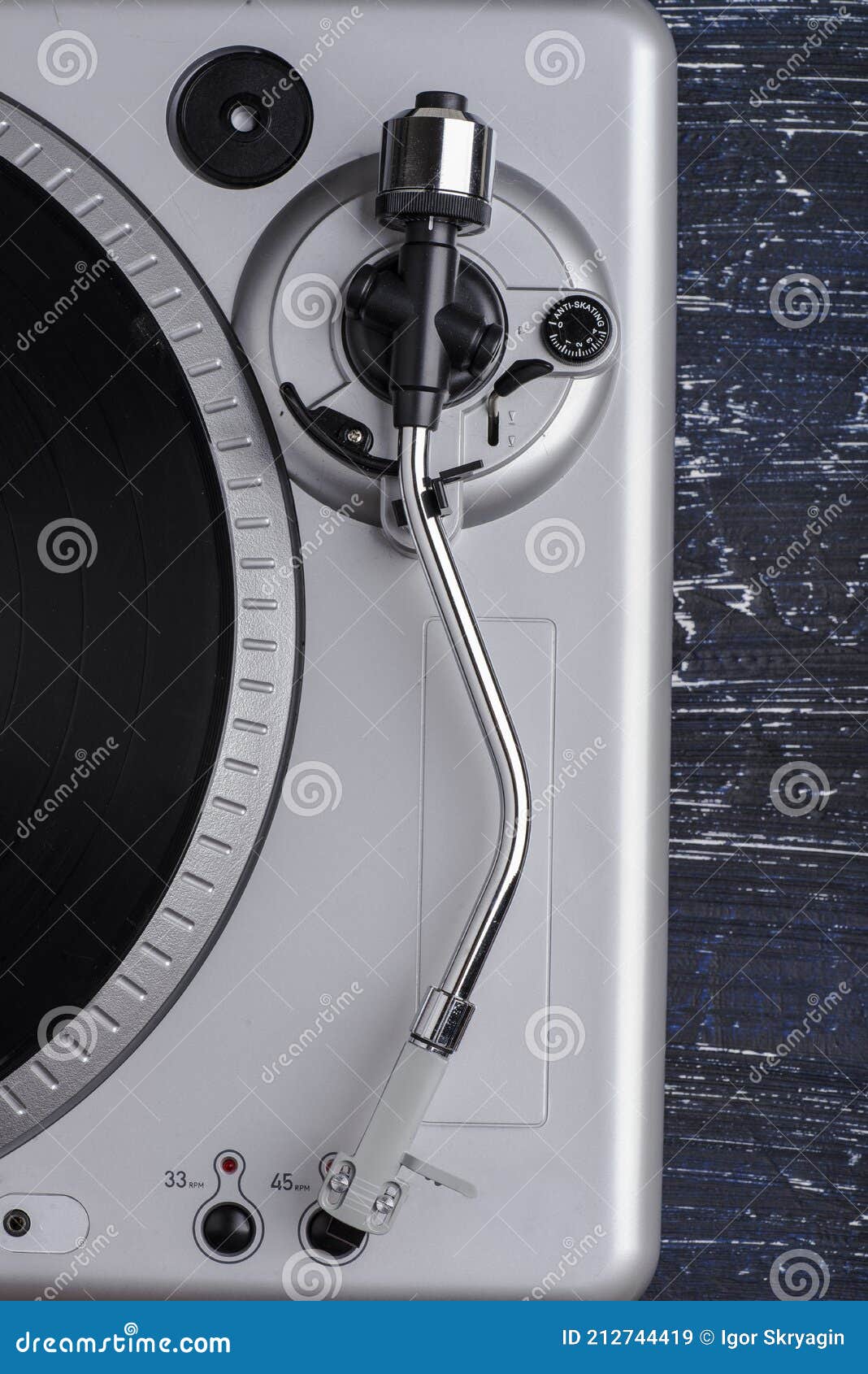 Turntable top view stock image. Image of eighties, groove - 212744419