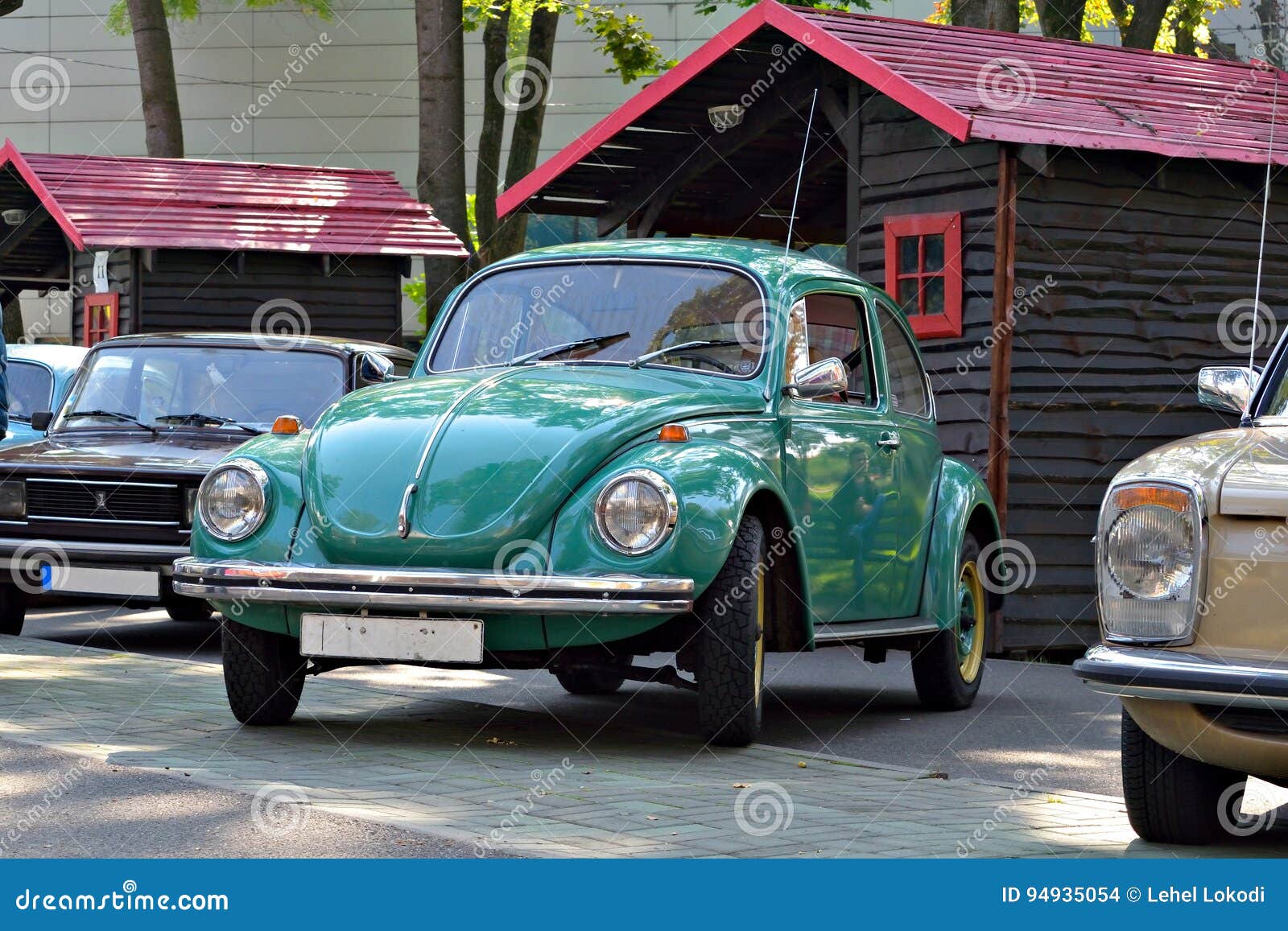 Turquesa O Verde Volkswagen Beetle Foto de archivo - Imagen de parque ...