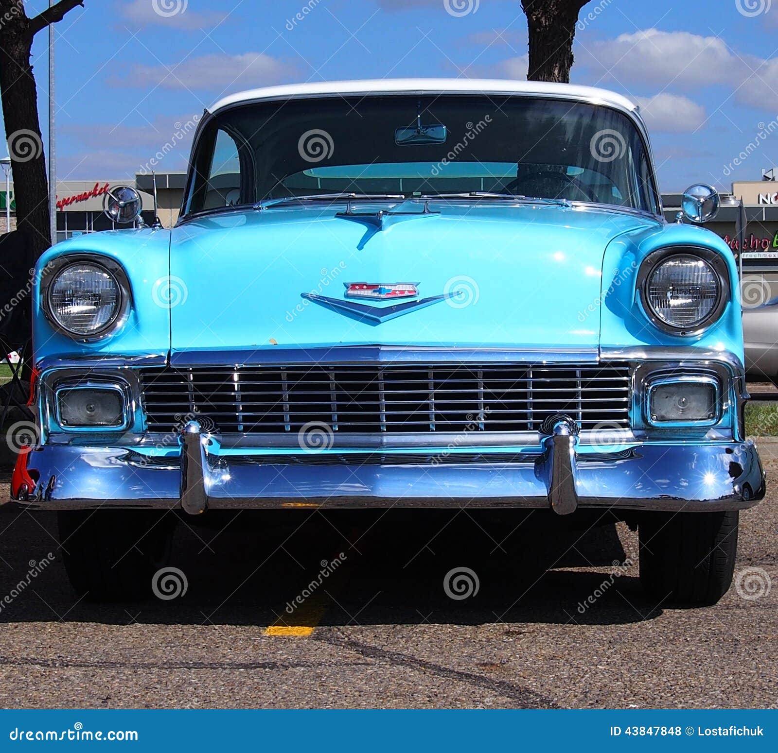 Turquesa Restaurada Chevrolet Bel Air Foto de archivo editorial ...