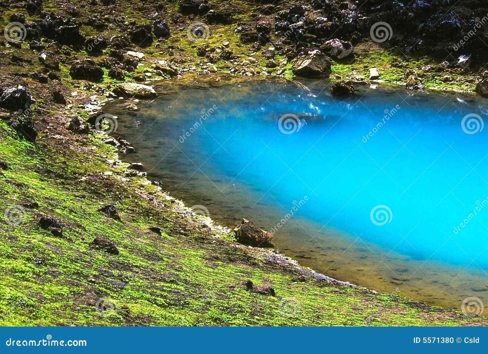 Turquoise lake stock photo. Image of beautiful, mountain - 5571380