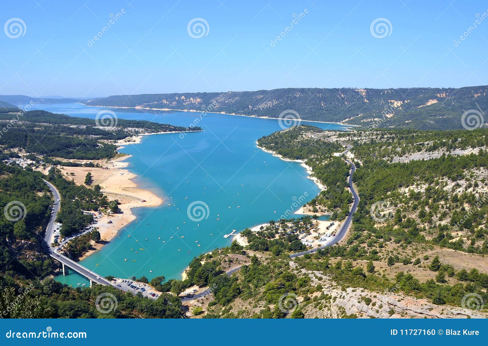 Turquoise lake of Verdon stock photo. Image of boat, europe - 11727160