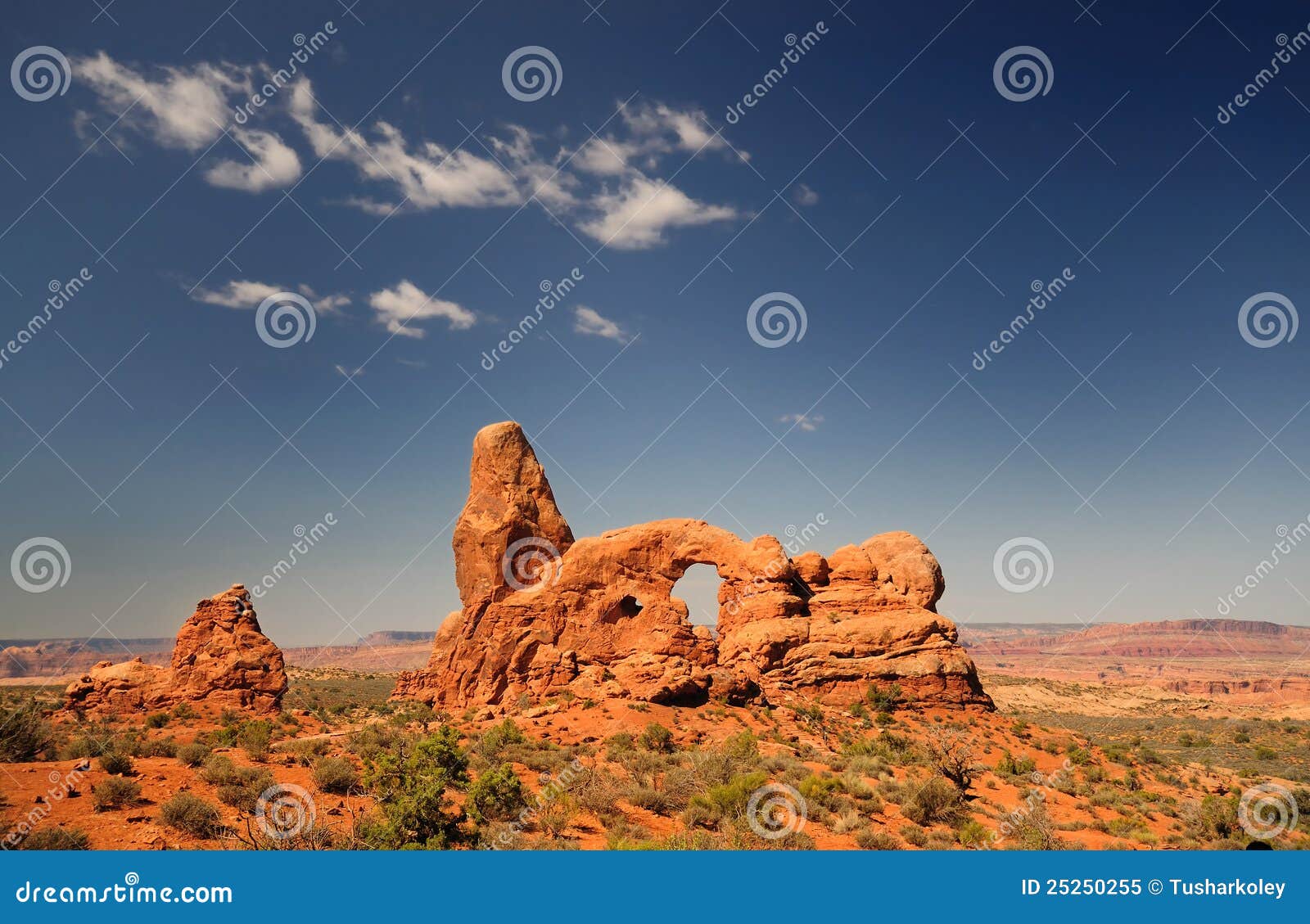 Turret Arch stock image. Image of landscape, rocky, balanced - 25250255
