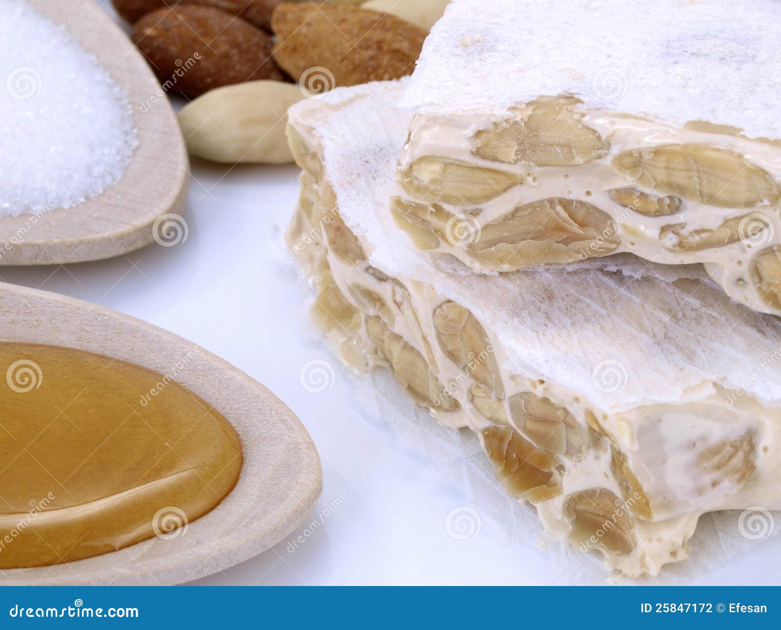 Turron photo stock. Image du foreground, espagne, personne - 25847172