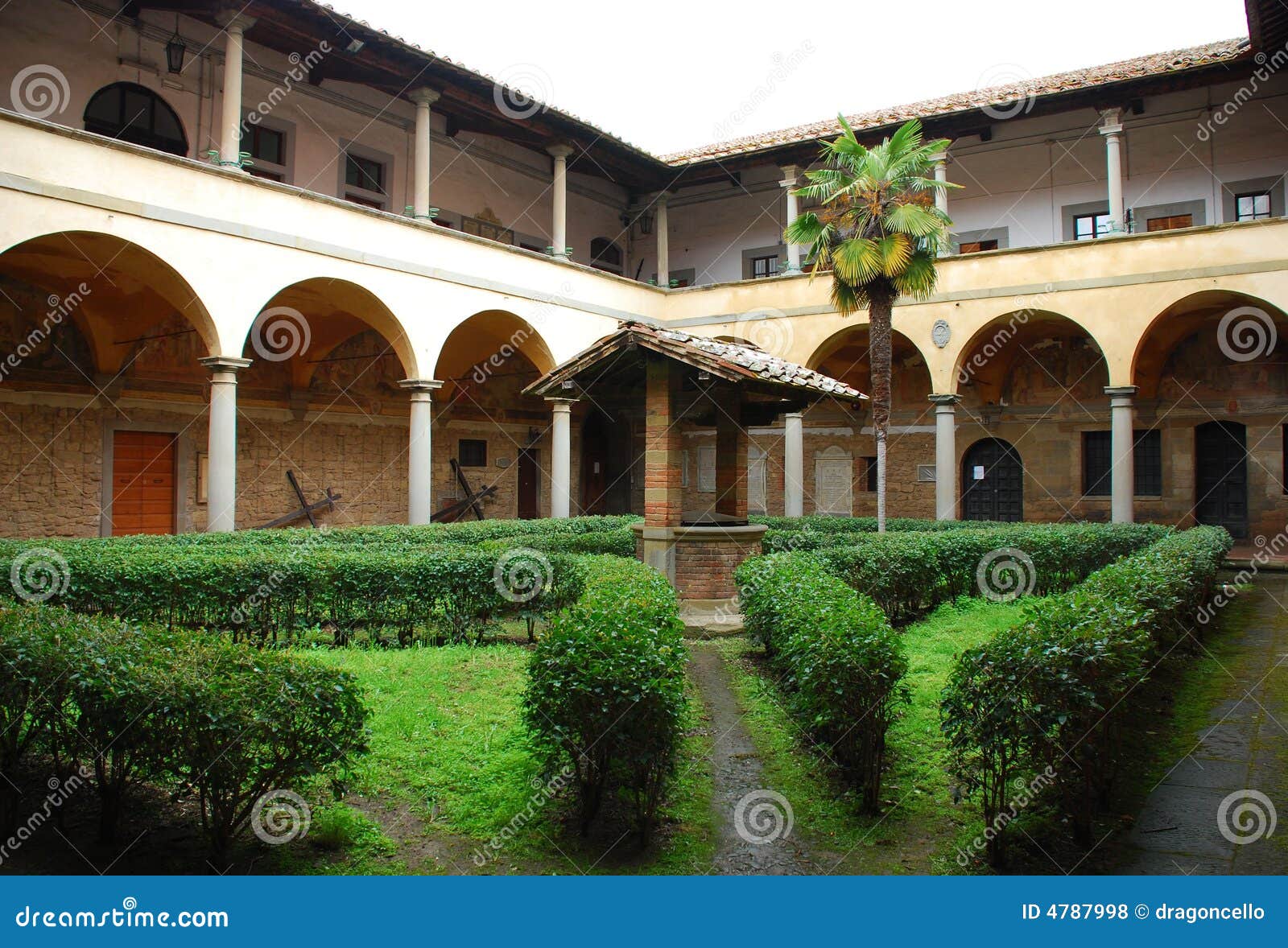 Tuscan Church Courtyard stock photo. Image of courtyard - 4787998