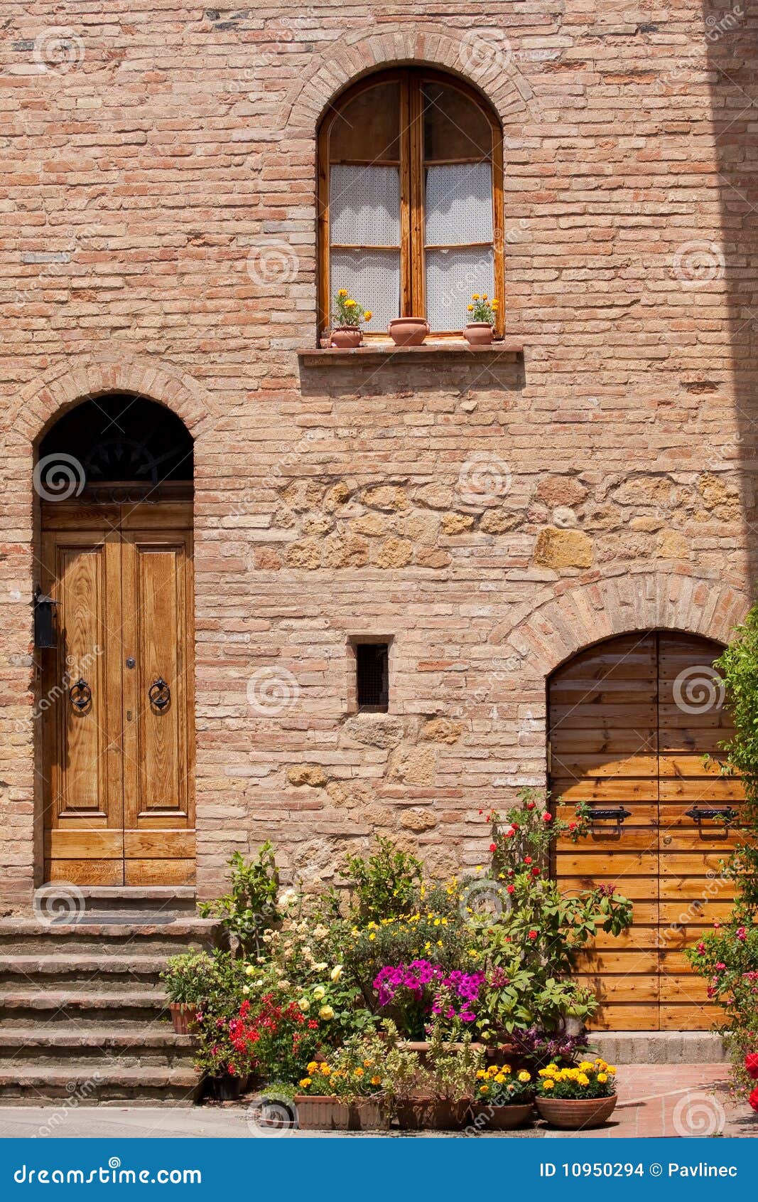 Tuscan Historic Architecture Stock Photo - Image of buildings, italy ...