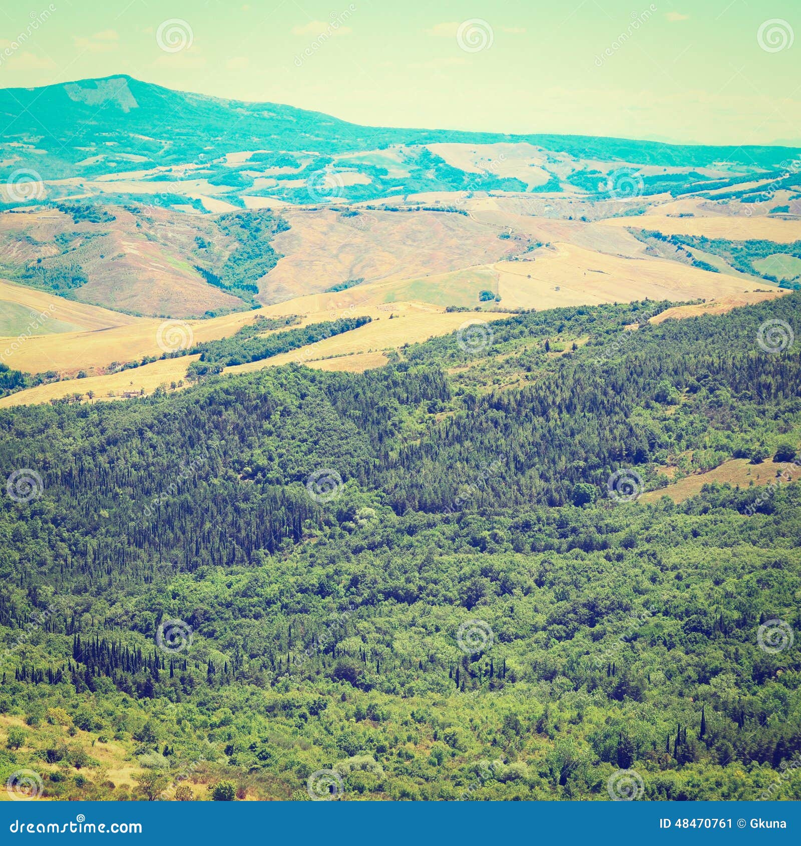 Tuscany stock image. Image of chianti, blue, beauty, agriculture - 48470761