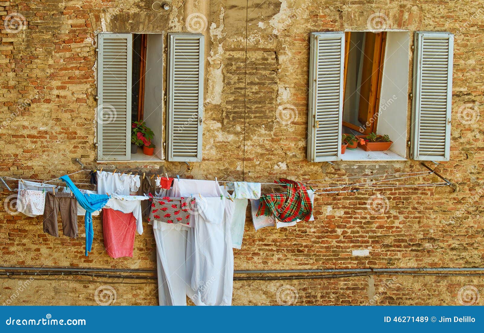 Tuscany Windows with Clothesline Stock Image - Image of clothesline ...