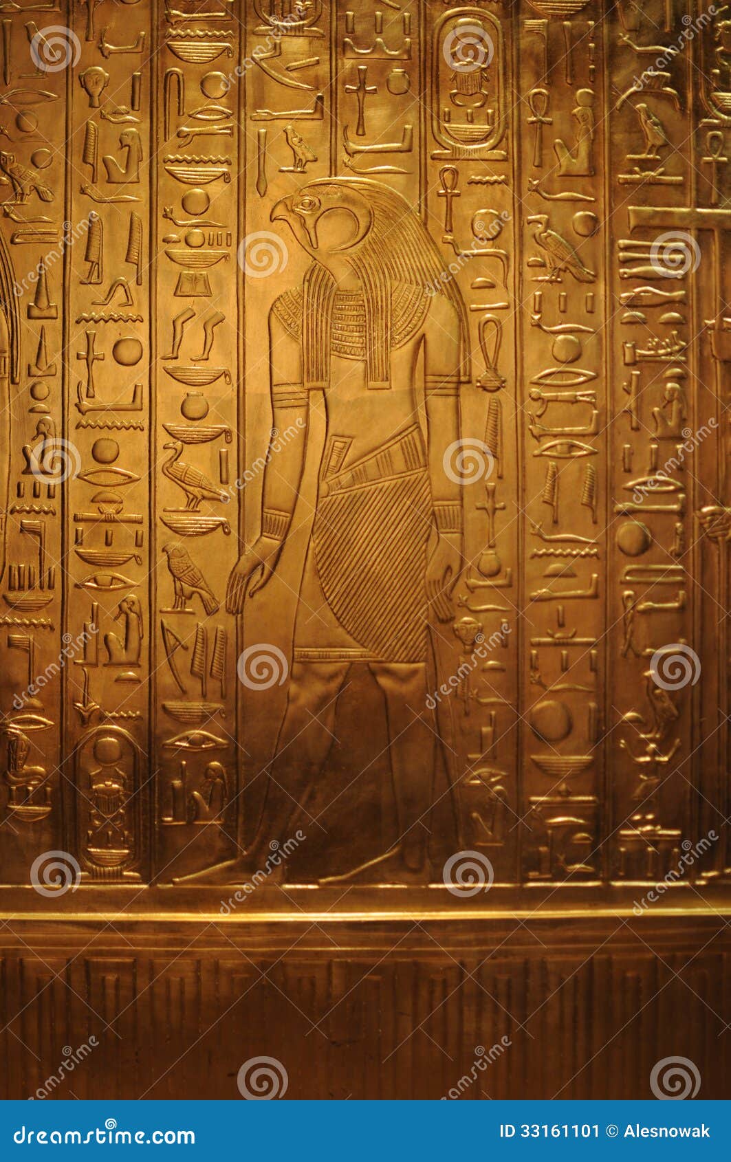 Tutanchamon treasure stock image. Image of falcon, hieroglyf - 33161101