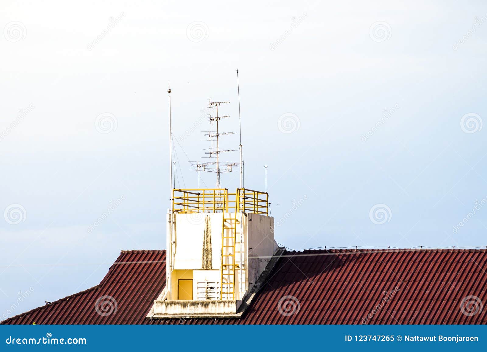 TV Antenna on Red Roof stock image. Image of electrical - 123747265