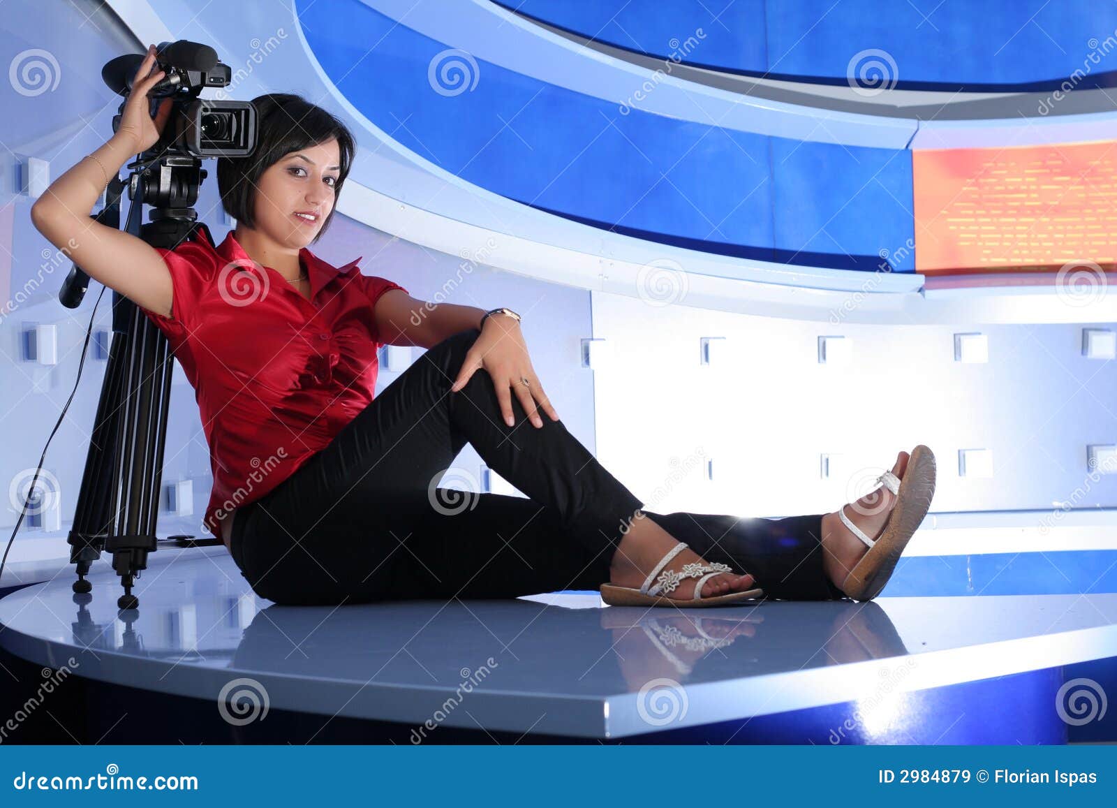 TV reporter in studio stock image. Image of reporter, expressive - 2984879