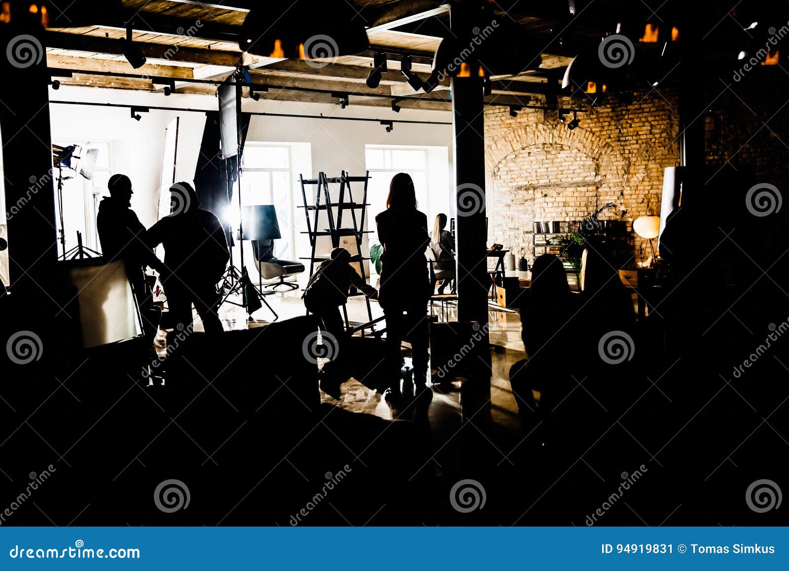 TV show filming backstage editorial photo. Image of flash - 94919831