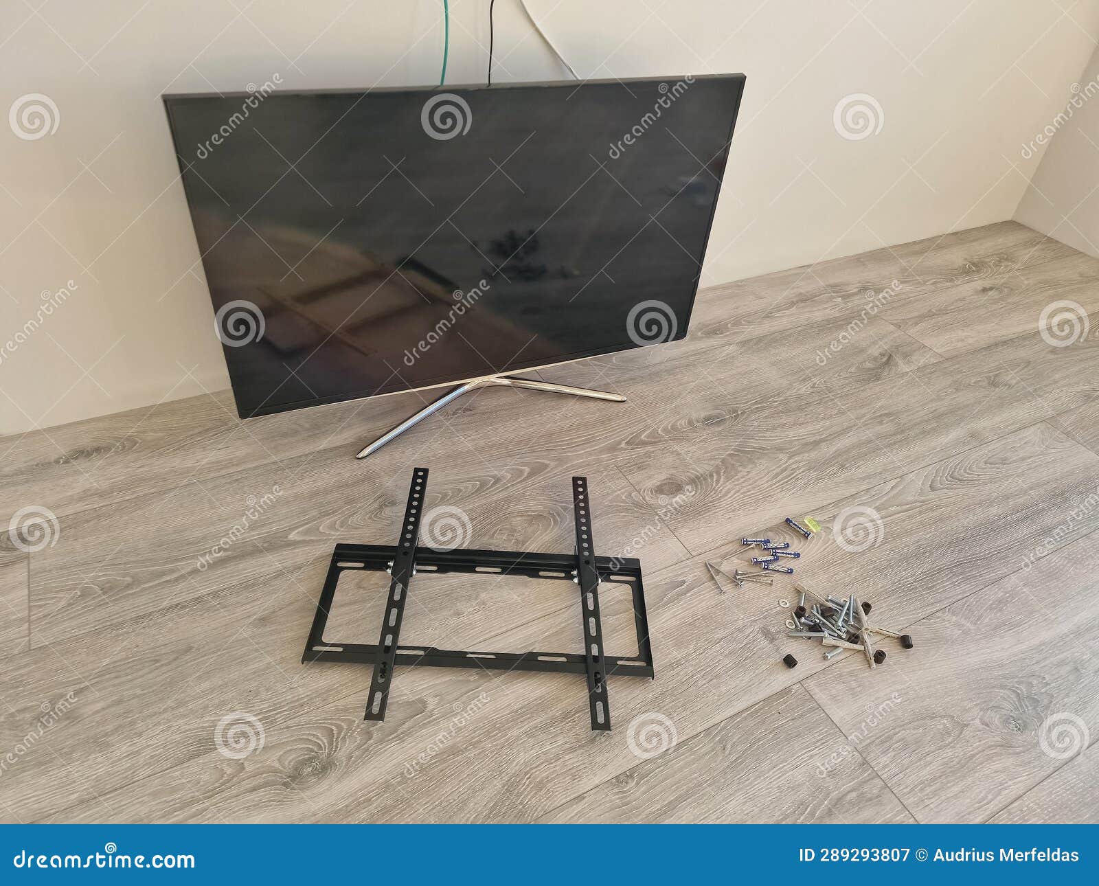 TV Wall Mount Bracket Mounting Process Stock Image - Image of ...