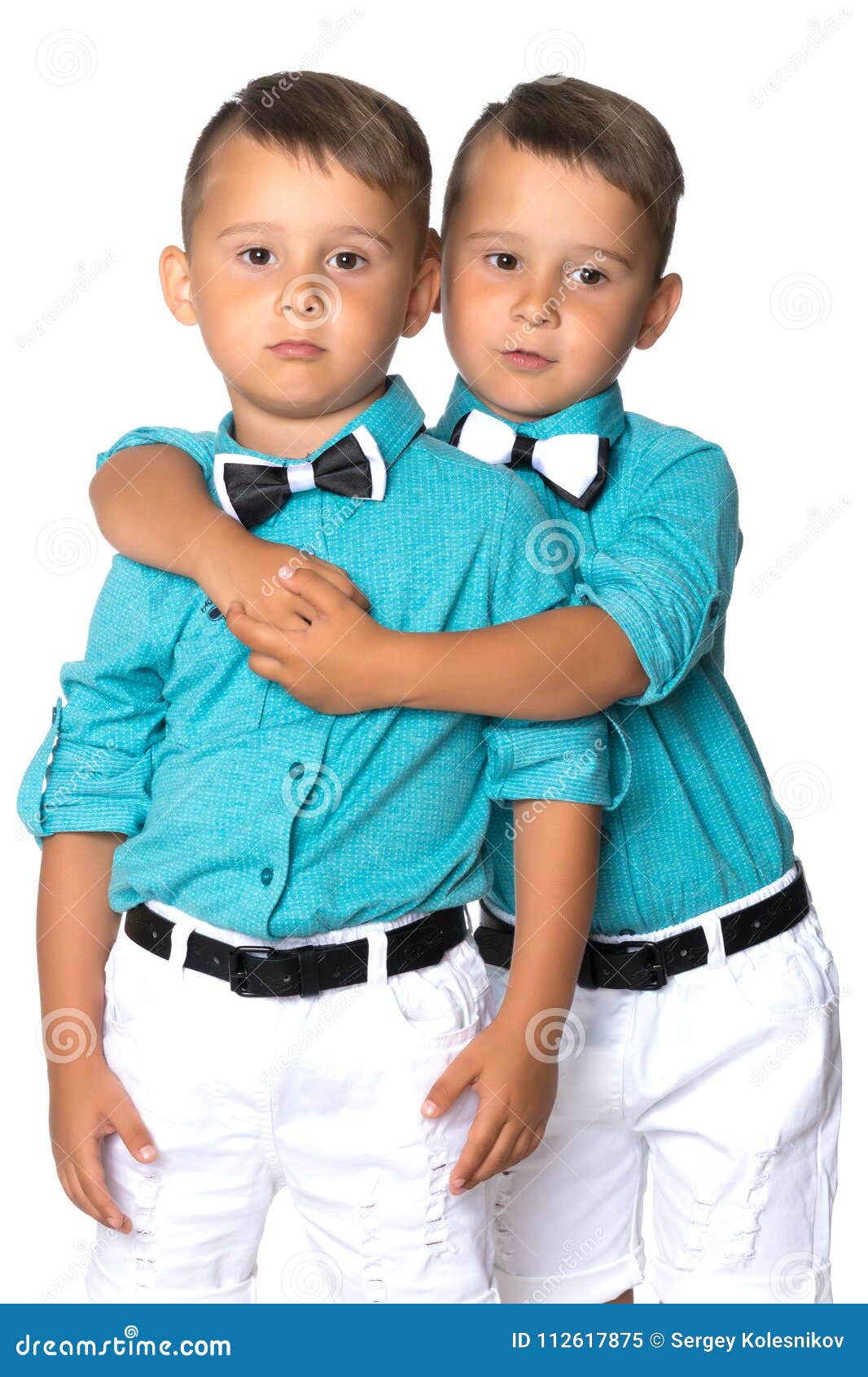Twee Droevige Jongens Van Tweeling Stock Afbeelding - Image of kinderen ...