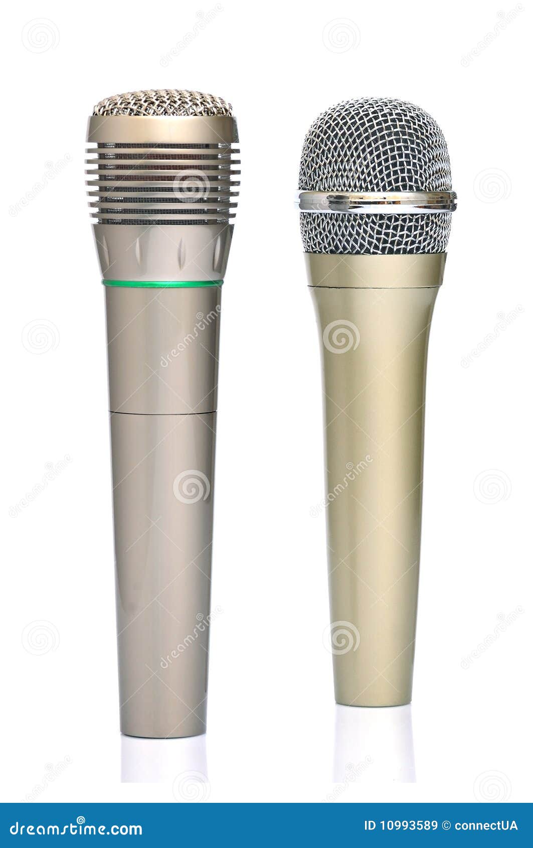 Twee microfoons stock afbeelding. Image of studio, gesprek - 10993589