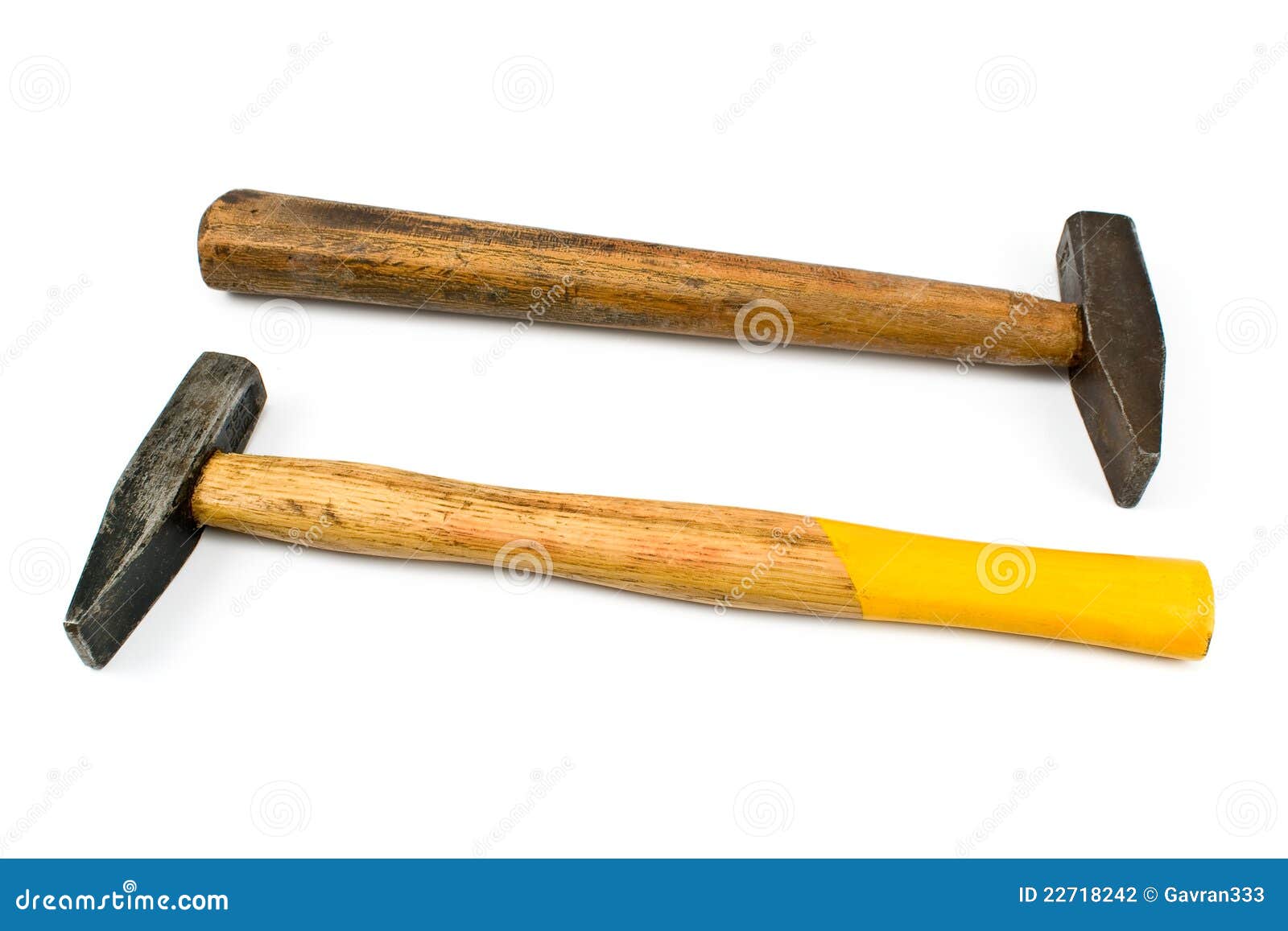 Twee oude hamers stock foto. Image of vuil, concept, hout - 22718242