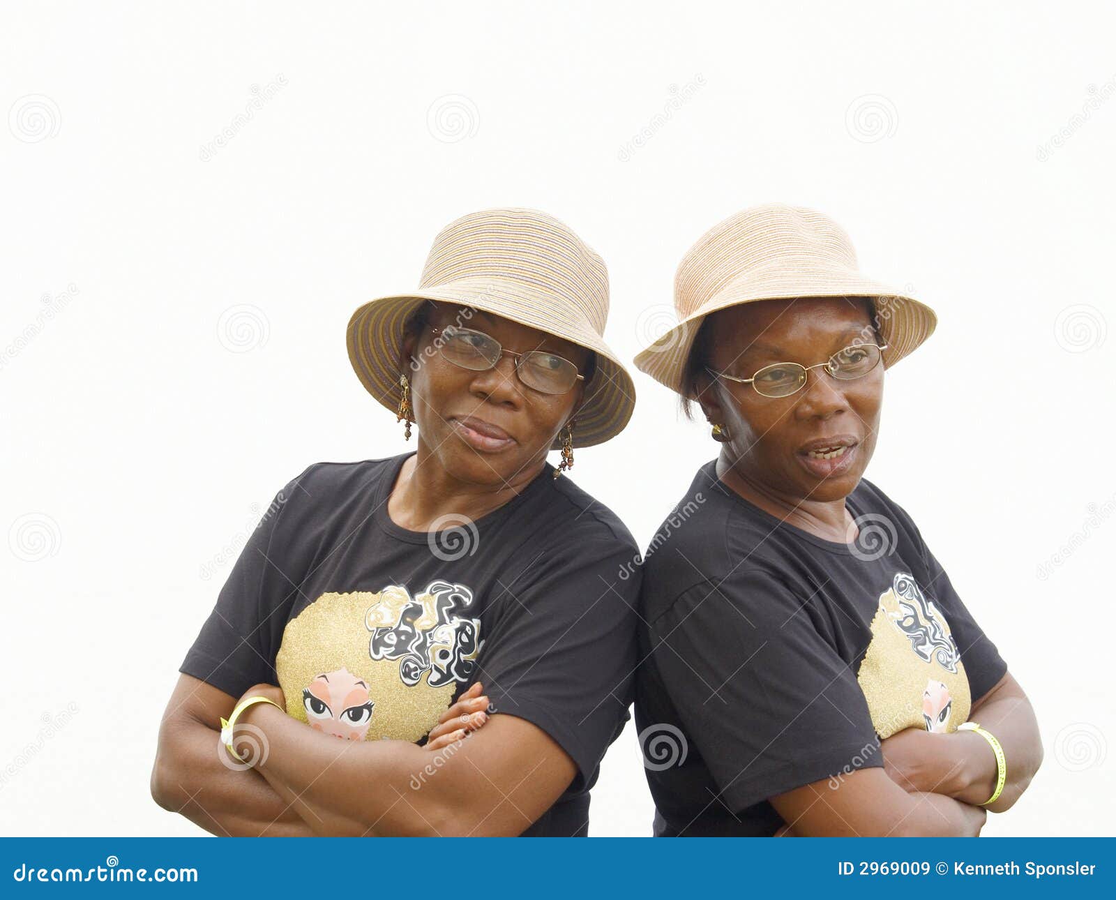 Afro Amerikaanse Tweelingmeisjes ##Repost @omroepvpro ‘Wat Valt Er