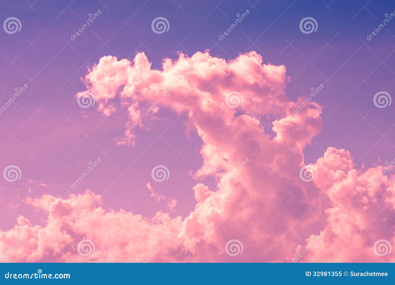 Twilight Cloud on Magenta Sky Stock Image - Image of purple, seasonal ...