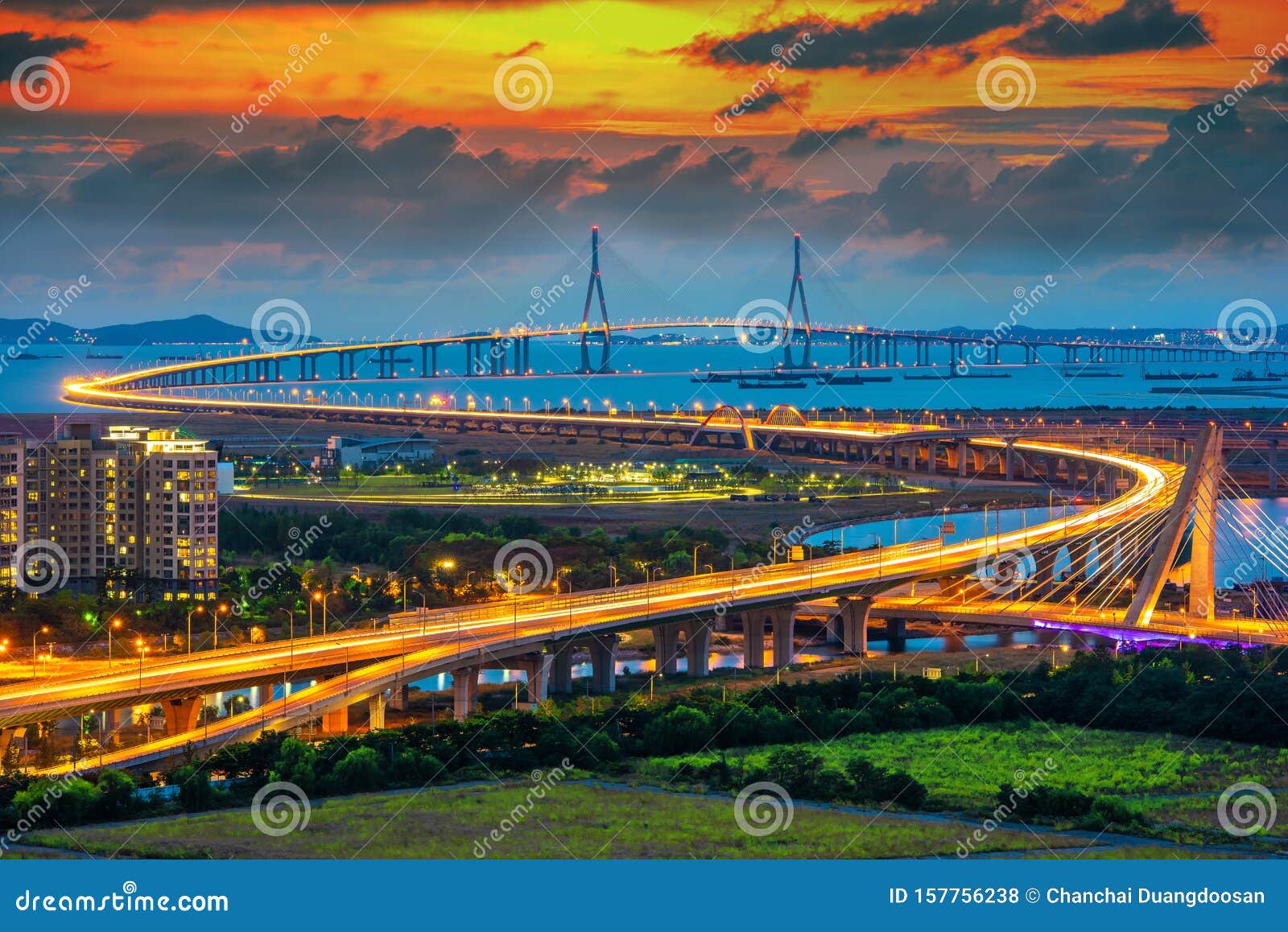 Twilight Incheon Bridge in South Korea Stock Photo - Image of evening ...