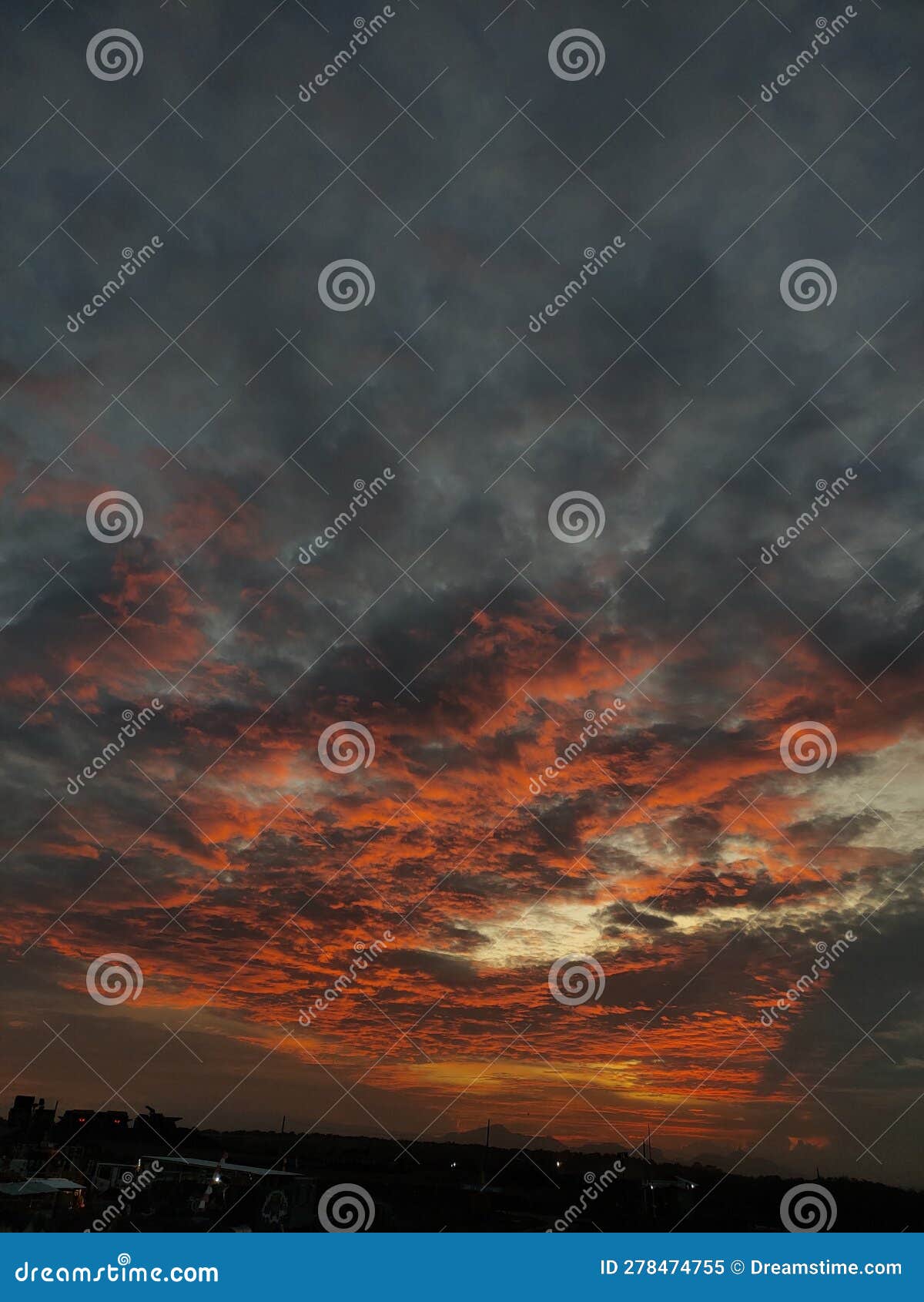 Only Twilight Knows How To Say Goodbye Beautifully Stock Image - Image ...
