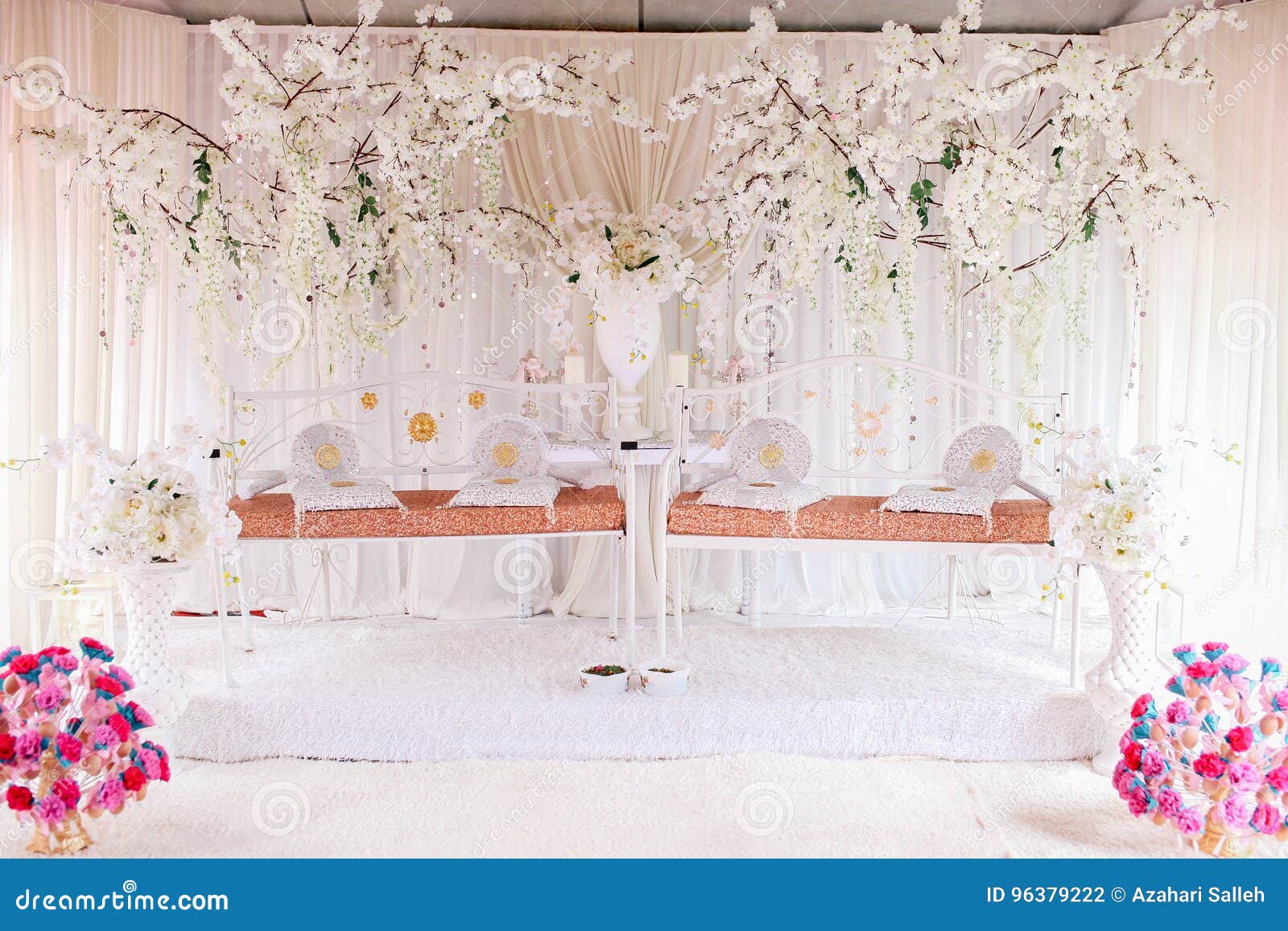 Twin Marriage Dais for Two Wedding Couples Editorial Photography ...