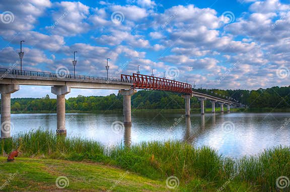 Twin Rivers Bridge Park stock photo. Image of nature - 27594840
