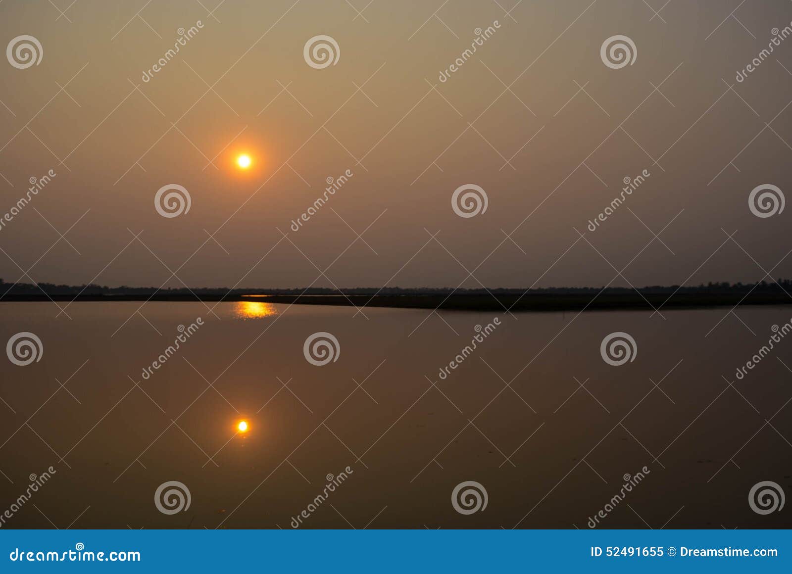 Twin sunset stock image. Image of sunreflect, lagoon - 52491655