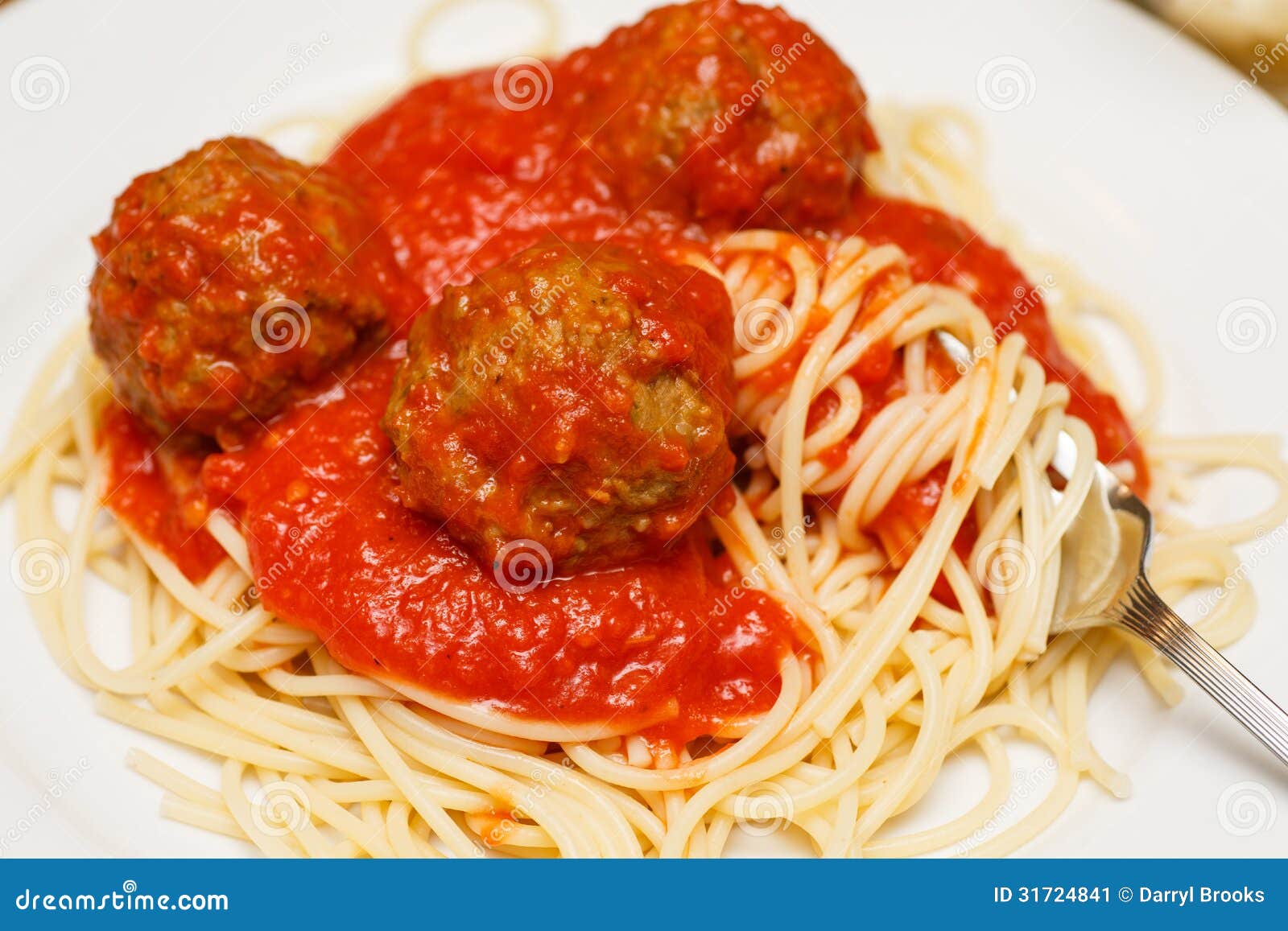 Twirling Spaghetti on Fork with Meatballs Stock Image - Image of pasta ...