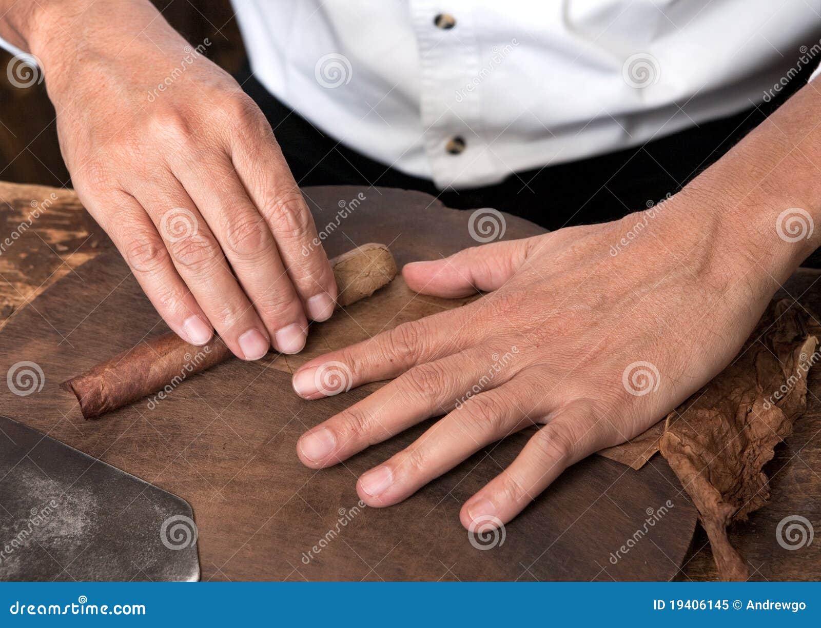 Twisting cigar stock image. Image of culture, twist, enjoyment - 19406145