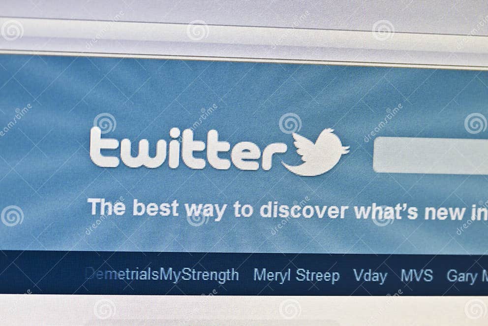 Twitter editorial stock photo. Image of blue, monitor - 18250233