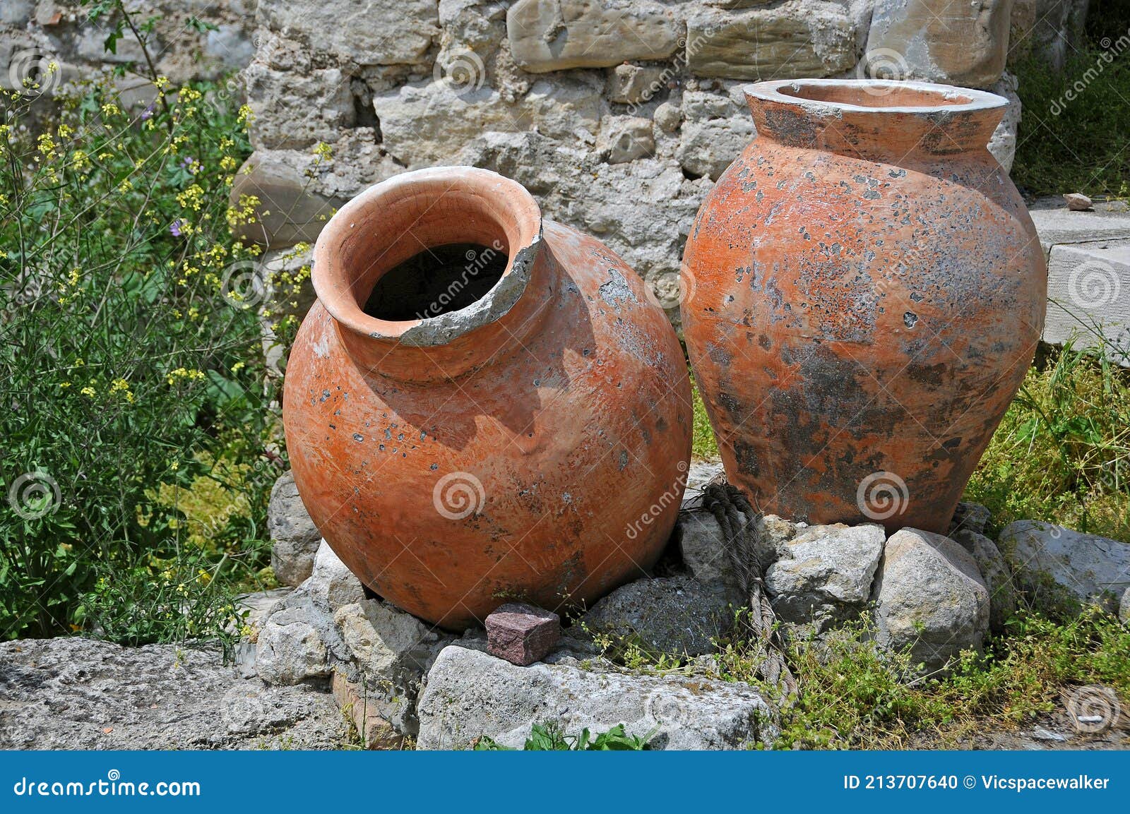 Pithoi, Storage Jars At The Minoan Palace Of Phaistos On Crete Royalty ...