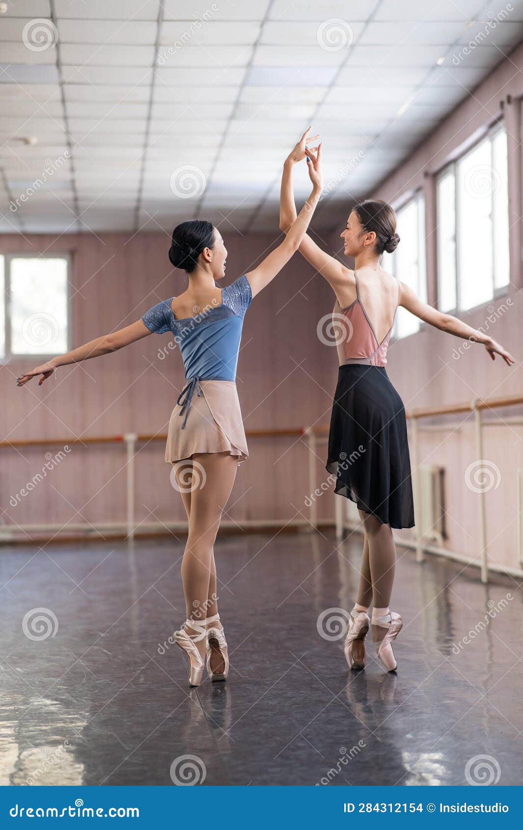 Two Asian Ballerinas are Dancing in the Class. Stock Photo - Image of ...