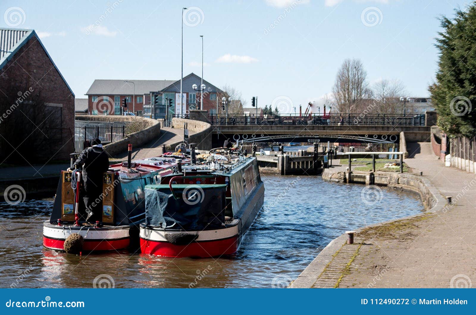 Two Barges at the Lock editorial photography. Image of town - 112490272