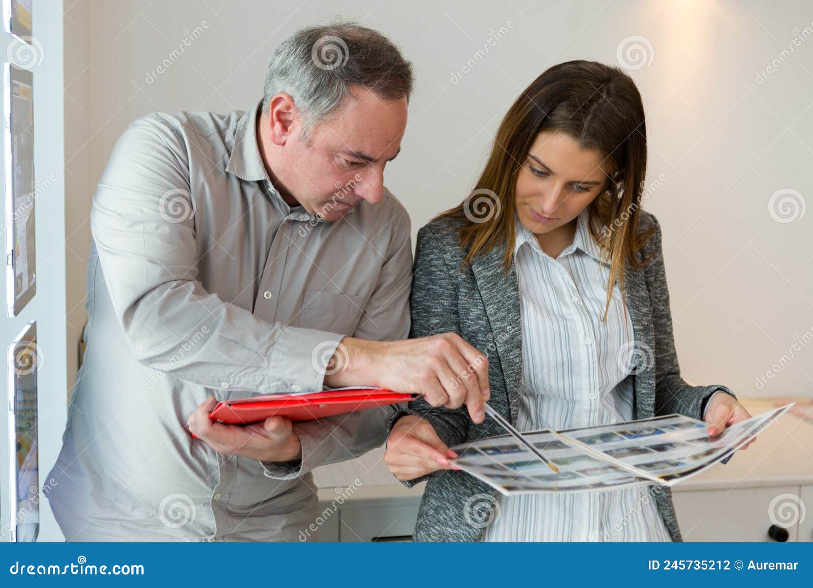 Two Business Executives Talking To Each Other Stock Photo - Image of ...