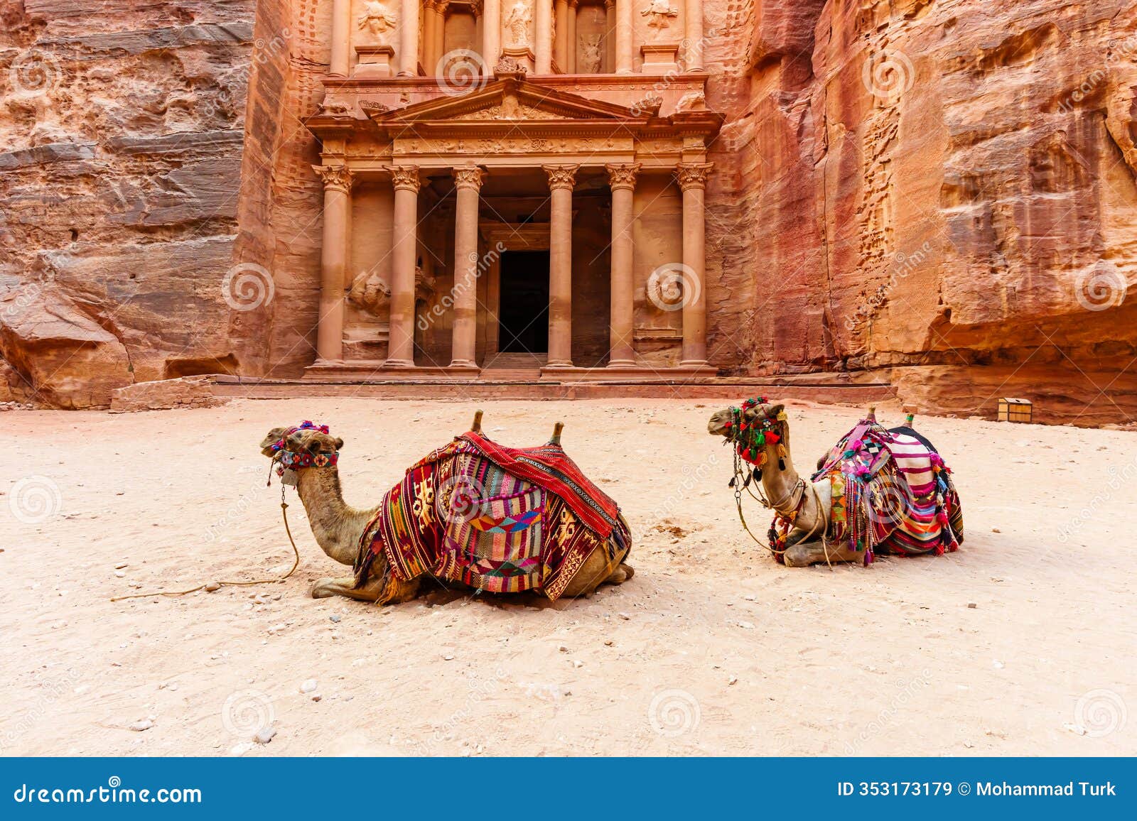 The Treasury, Petra, Jordan Editorial Photo | CartoonDealer.com #45308649