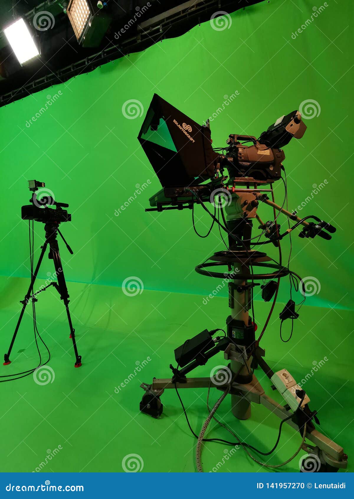 Two cameras in TV studio editorial image. Image of cyclorama - 141957270