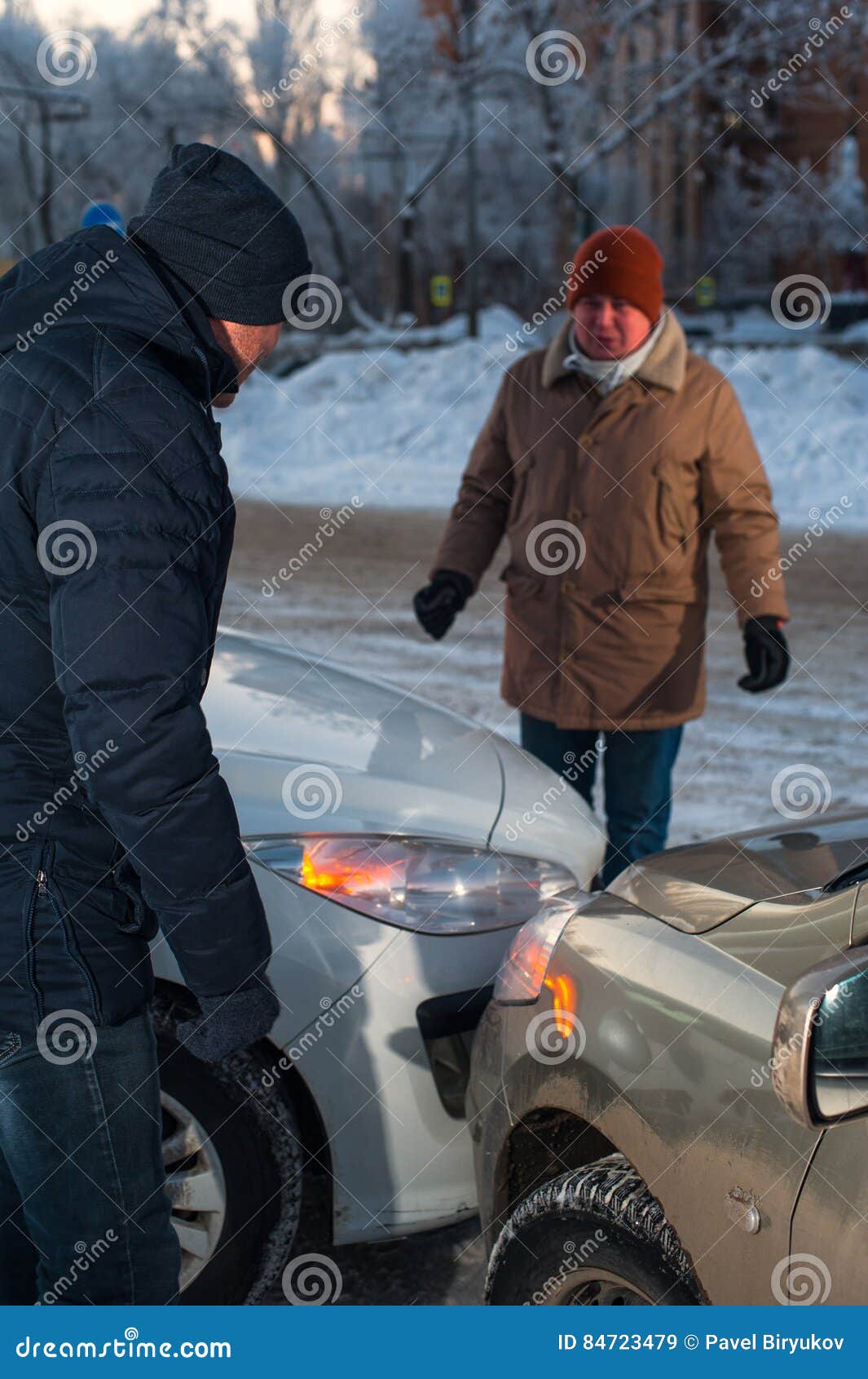 Two Caucasian Drivers Arguing after Car Crash Stock Image - Image of ...