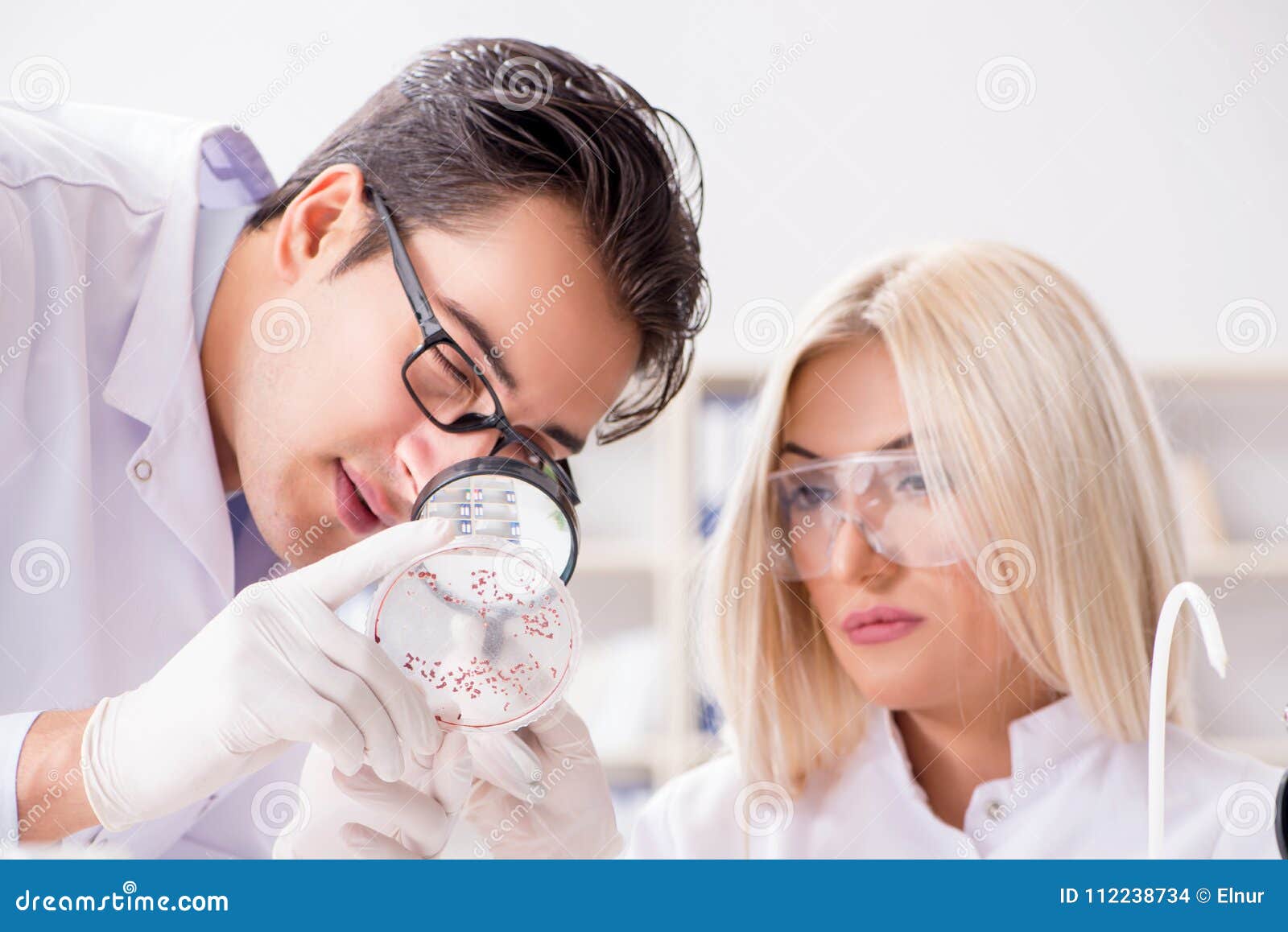 The Two Chemists Having Discussion in Lab Stock Photo - Image of ...