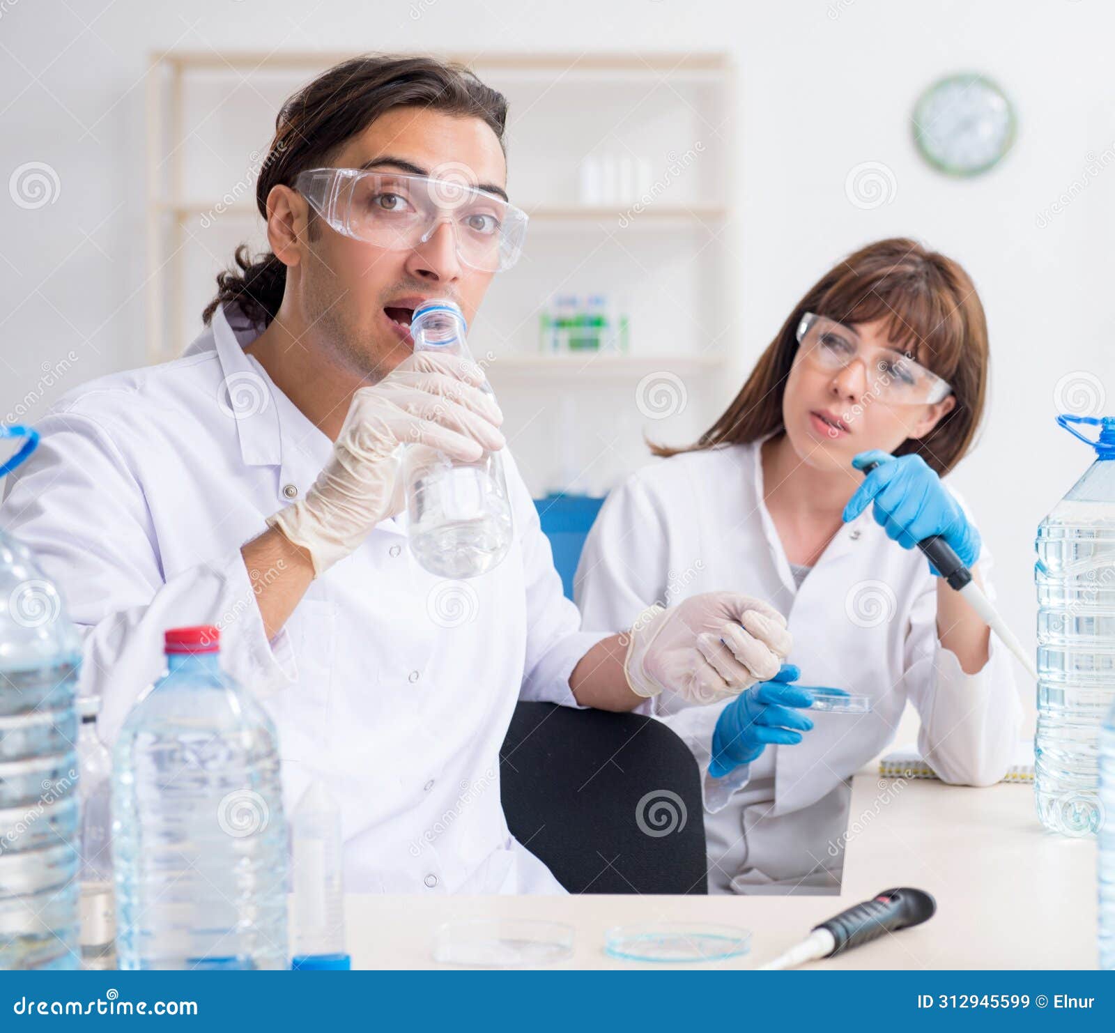 Two Chemists Working in the Lab Stock Image - Image of discovery ...