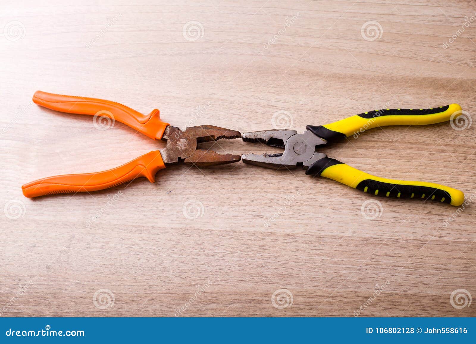 The two claws wires stock photo. Image of rongeur, fork - 106802128