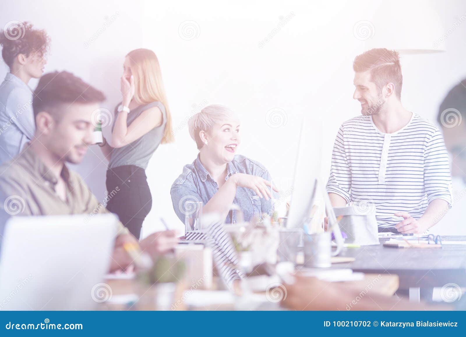Two colleagues talking stock photo. Image of brainstorm - 100210702 Two colleagues talking stock photo. Image of brainstorm - 100210702