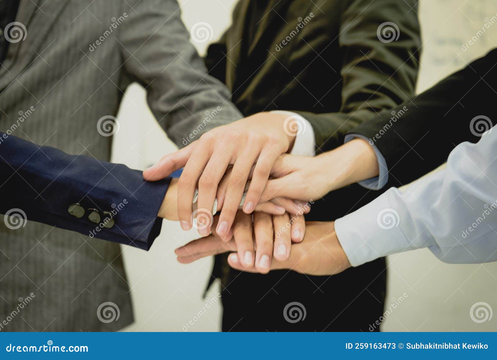 Two Confident Businessman Shook Hands during Office Meetings Stock ...