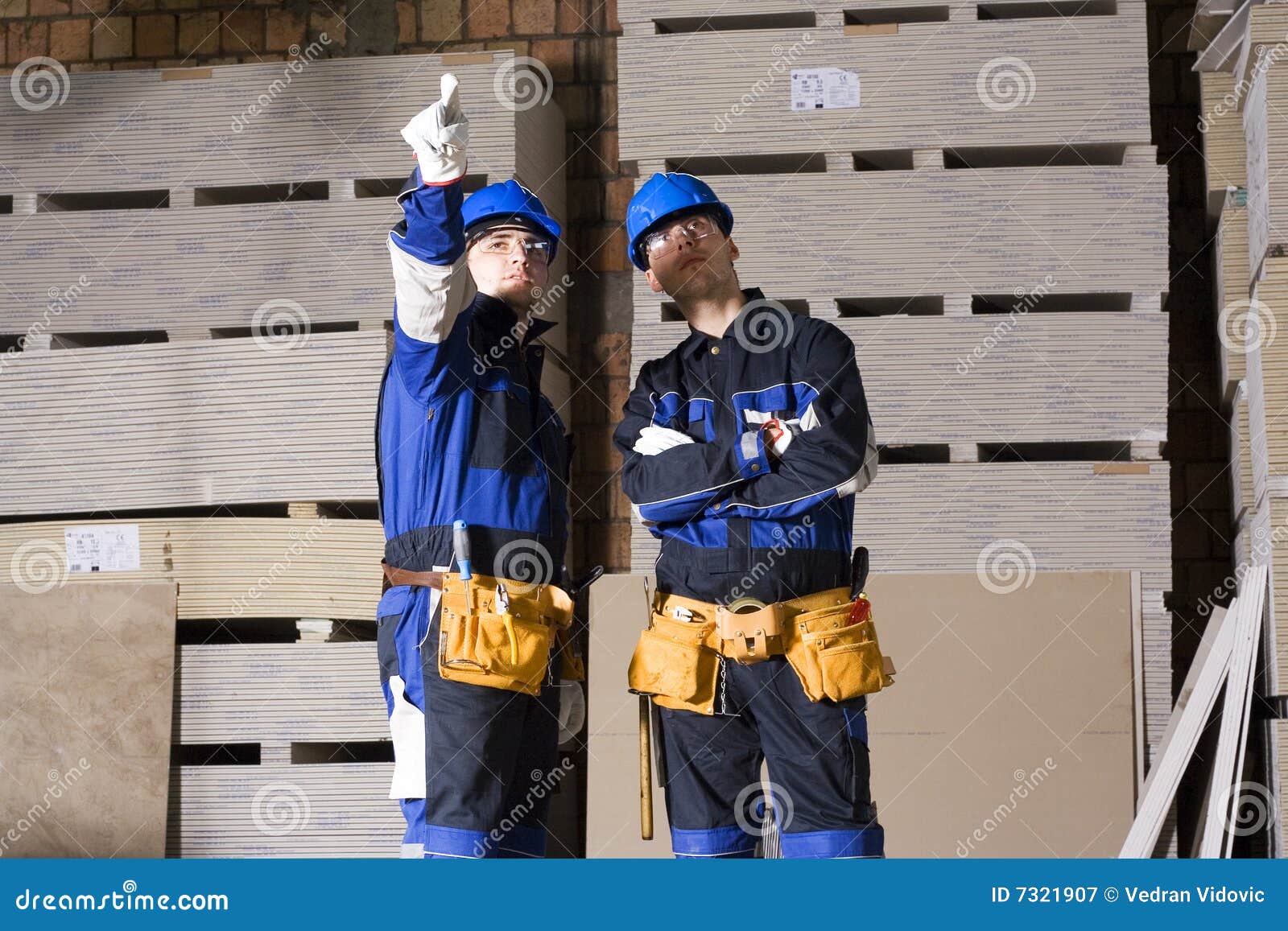 Two construction workers stock image. Image of risk, manager - 7321907